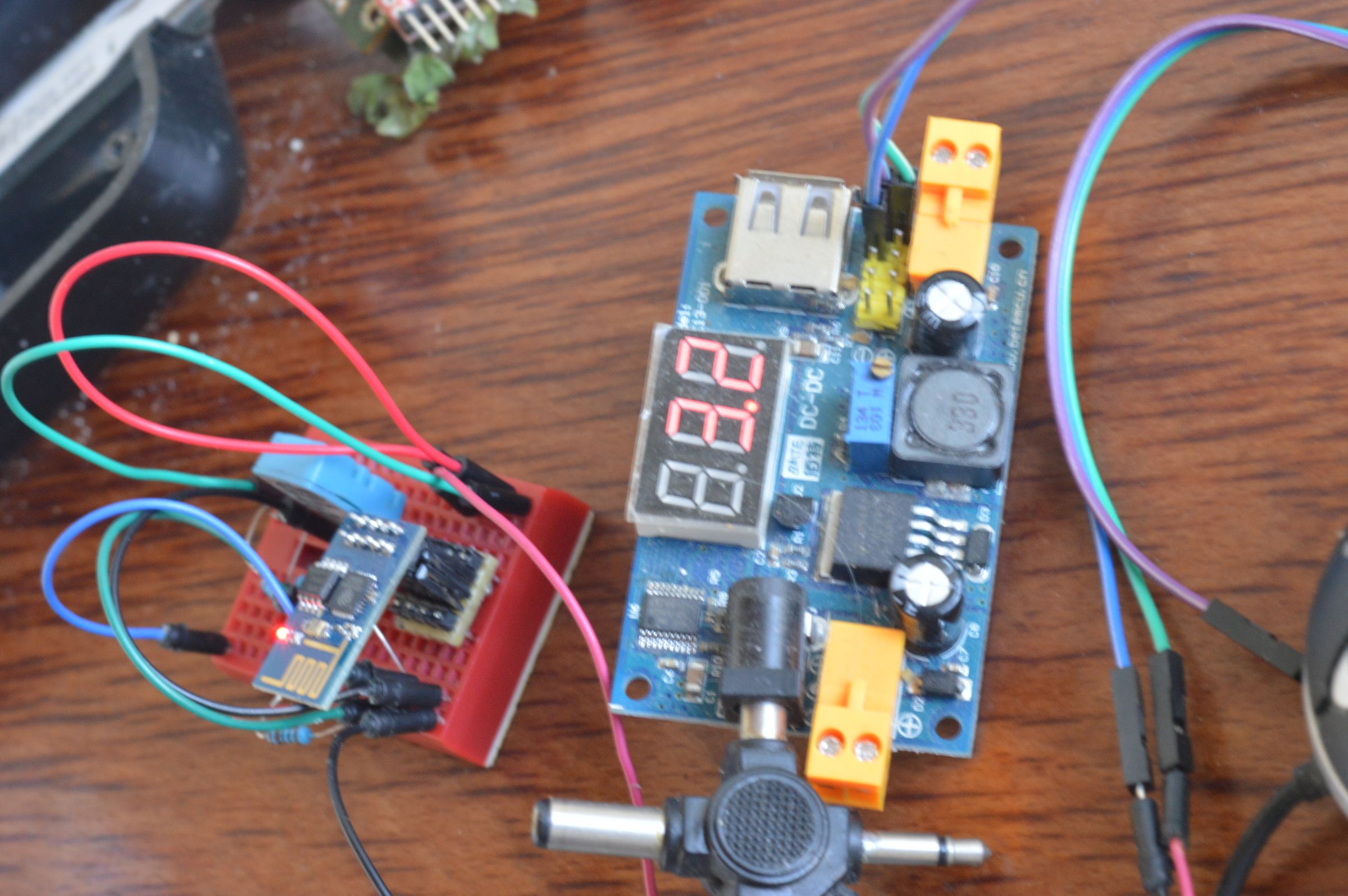 Send Sensor Data (DHT11 & BMP180) to ThingSpeak With an Arduino, Using Cable or WiFi (ESP8266 ...