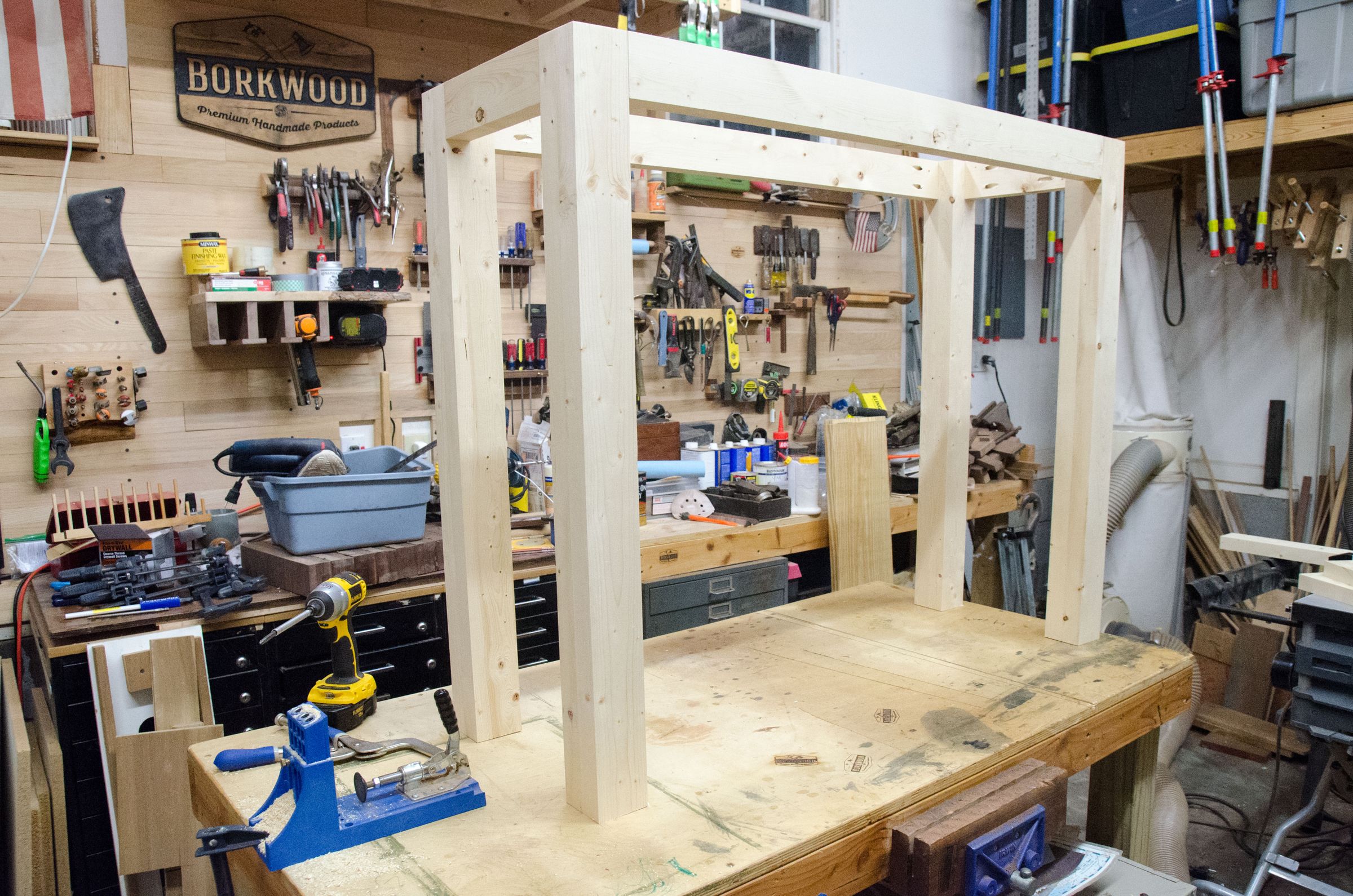 DIY Pub Table : 5 Steps - Instructables