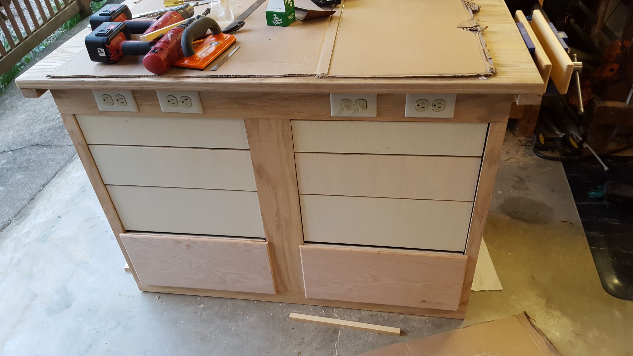 Workbench With Drawers, Power, and Wood Vise : 15 Steps (with Pictures ...