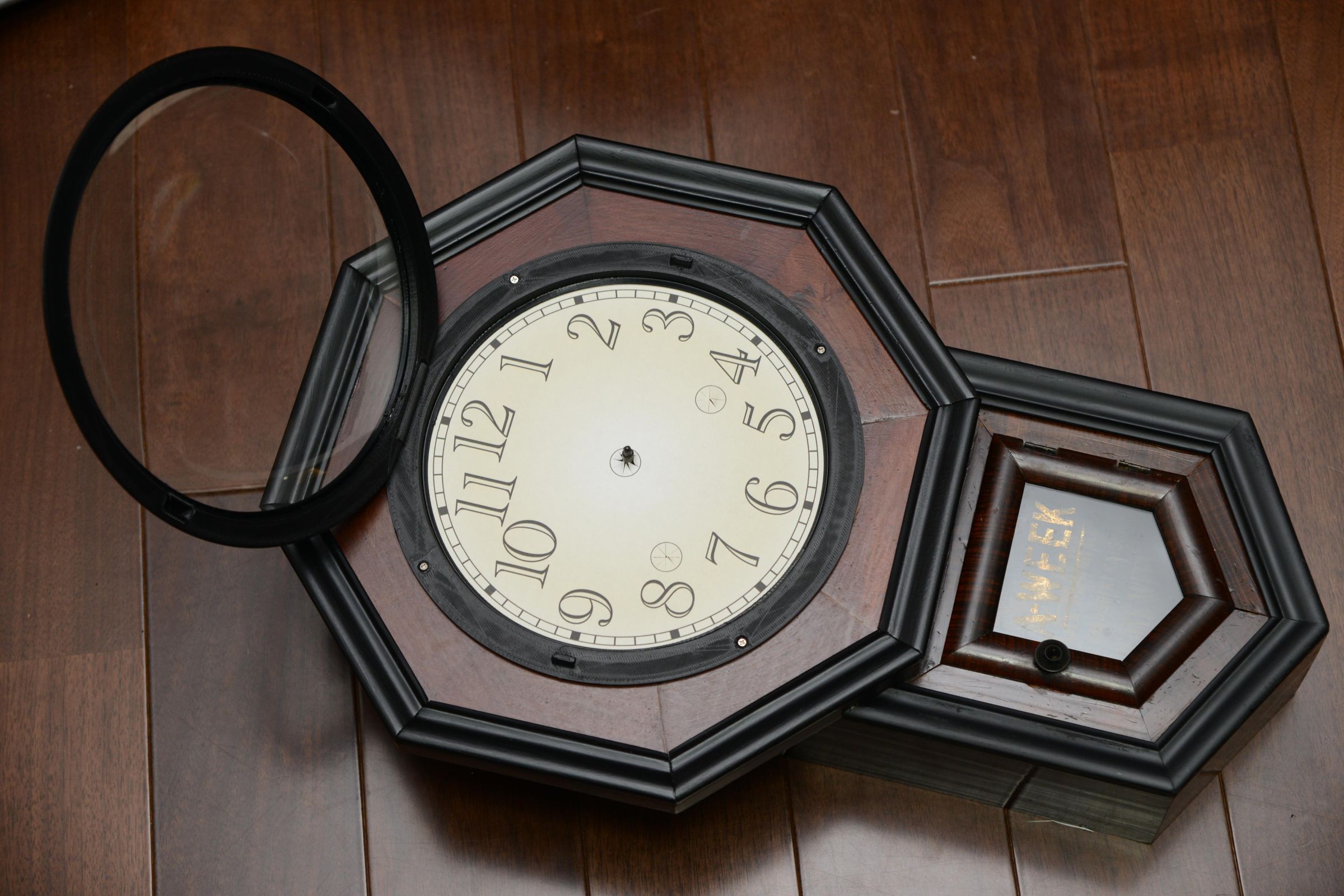 Renovation of 120 Years Old Clock : 4 Steps (with Pictures) - Instructables