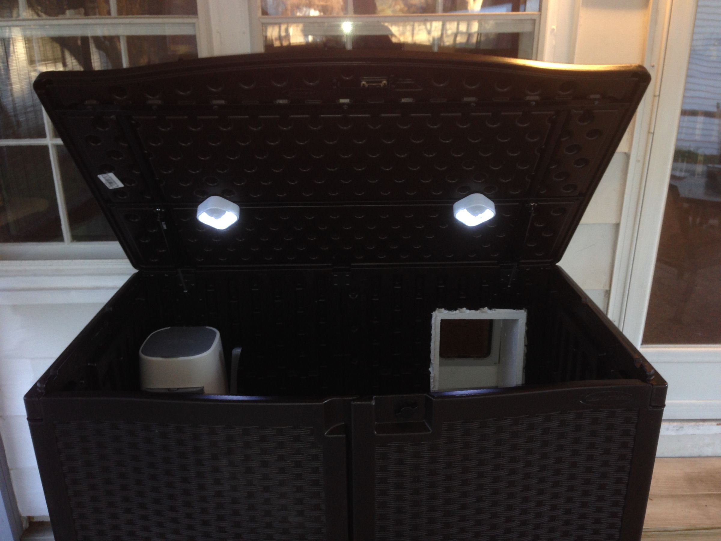 Outdoor Litter Box : 7 Steps (with Pictures) - Instructables