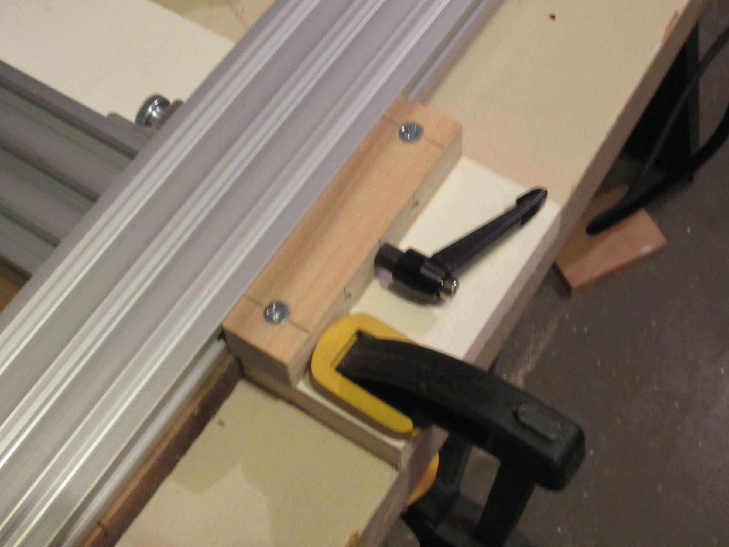 Adjustable Router Guide Template : 11 Steps (with Pictures) - Instructables