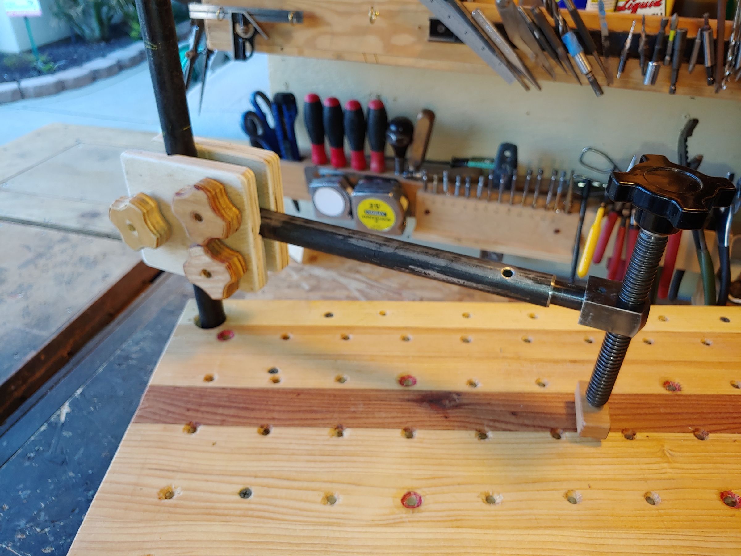 Mini-Work Bench : 10 Steps - Instructables