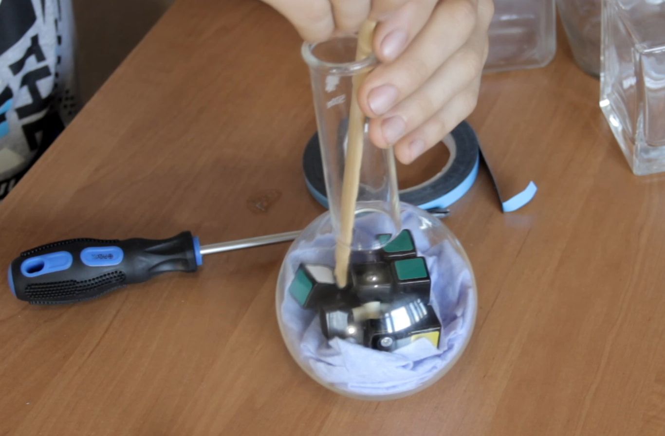 Rubik's Cube in a Flask : 3 Steps (with Pictures) - Instructables
