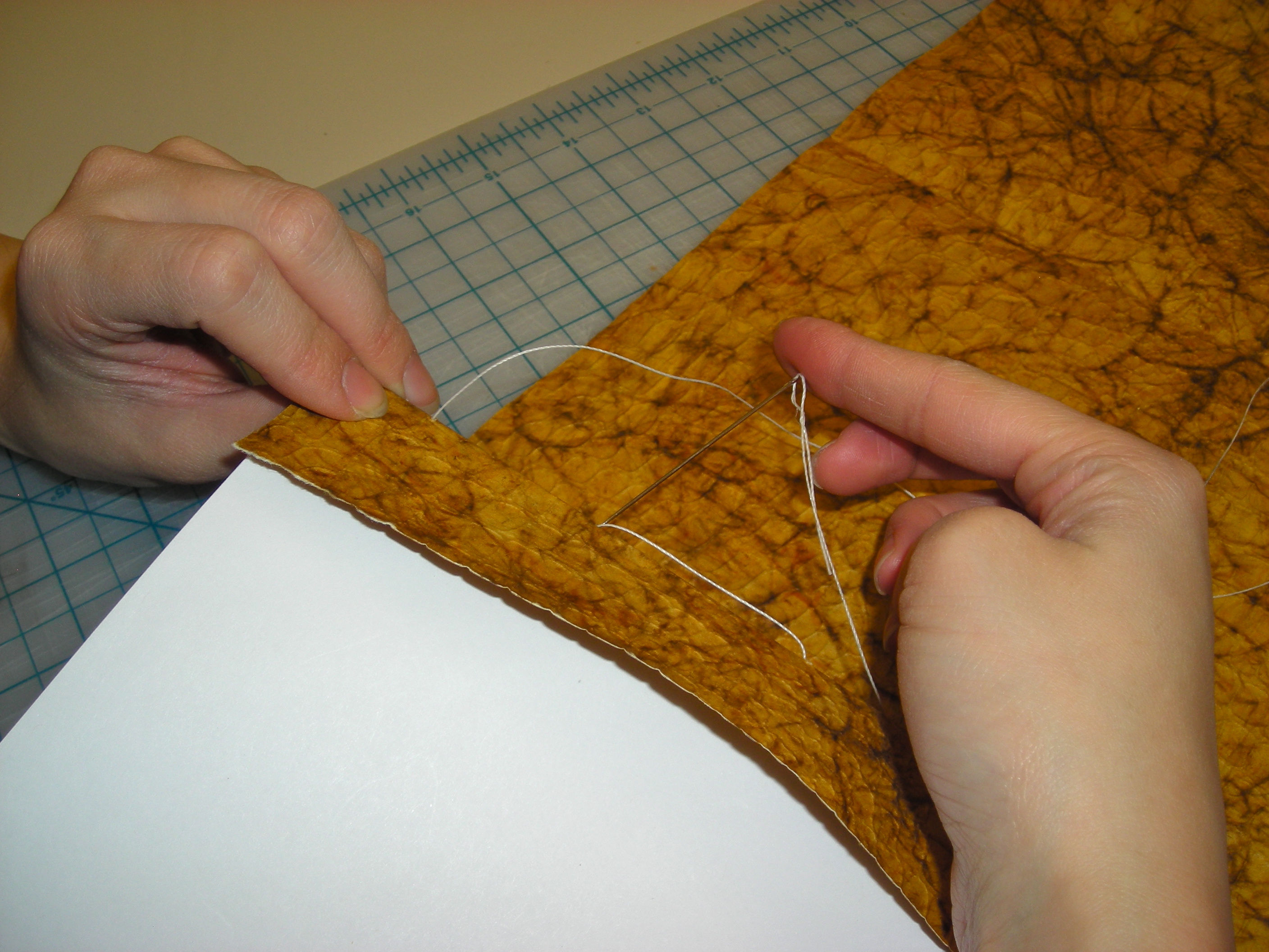 How to Sew a Softcover Pamphlet : 7 Steps (with Pictures) - Instructables