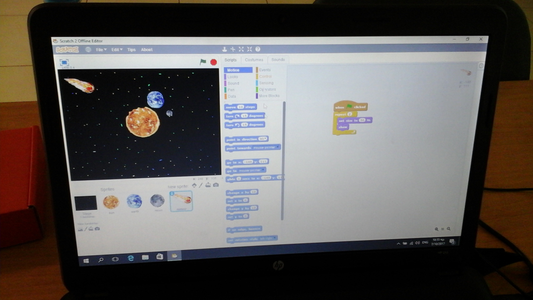 Sun, Earth and Moon: a Journey in the Solar System With Makey Makey : 8 ...
