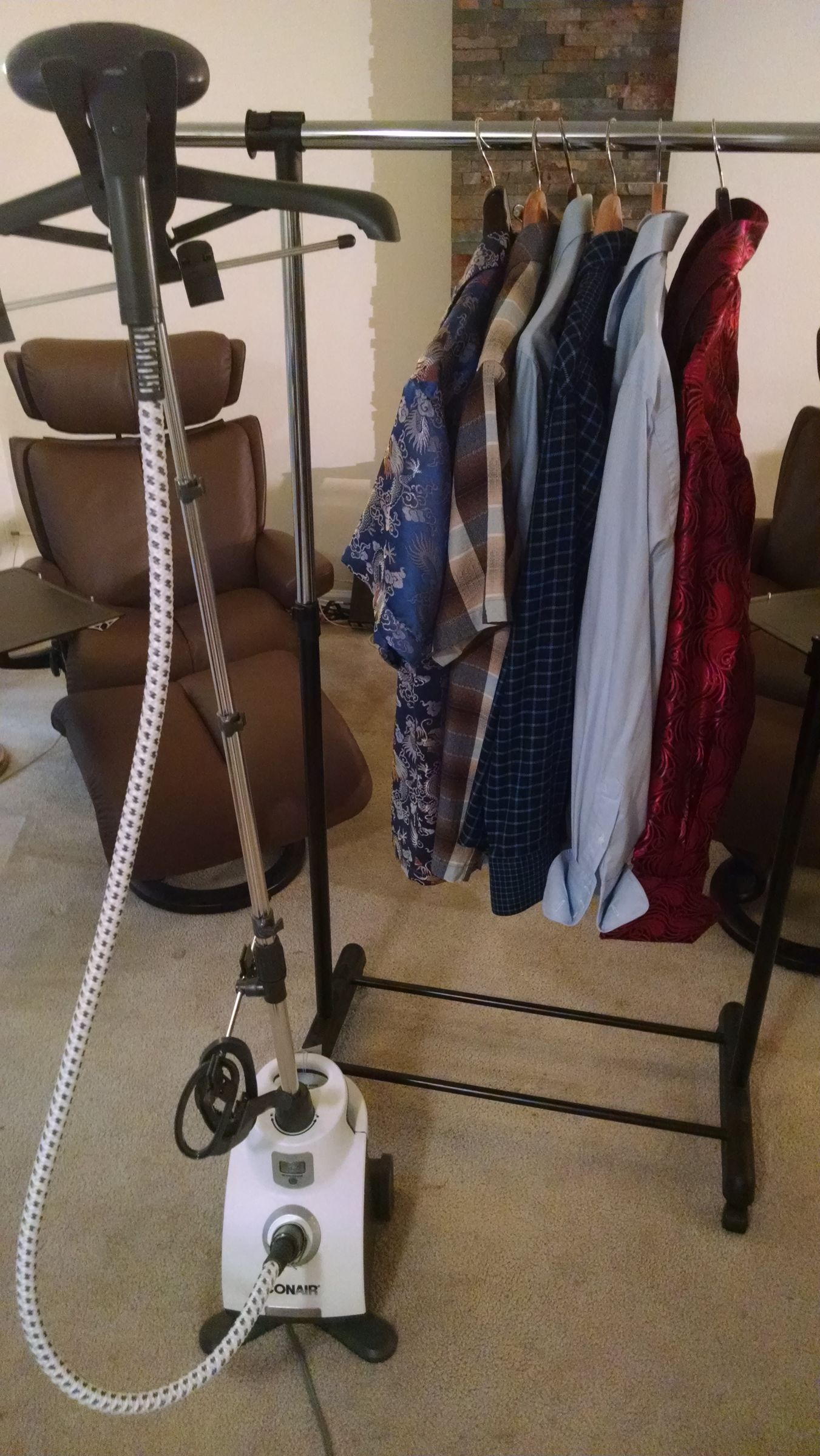 Multi-shirt/pant /suit De-wrinkler (steamer) : 6 Steps - Instructables