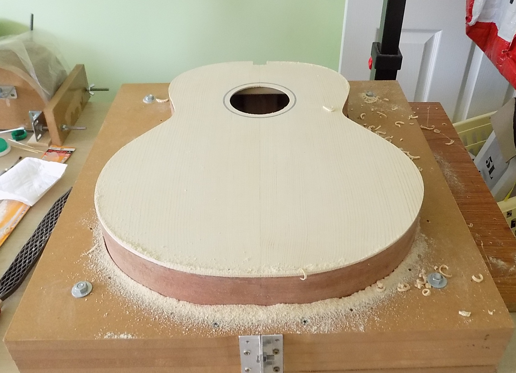 9-string Acoustic Guitar : 26 Steps (with Pictures) - Instructables