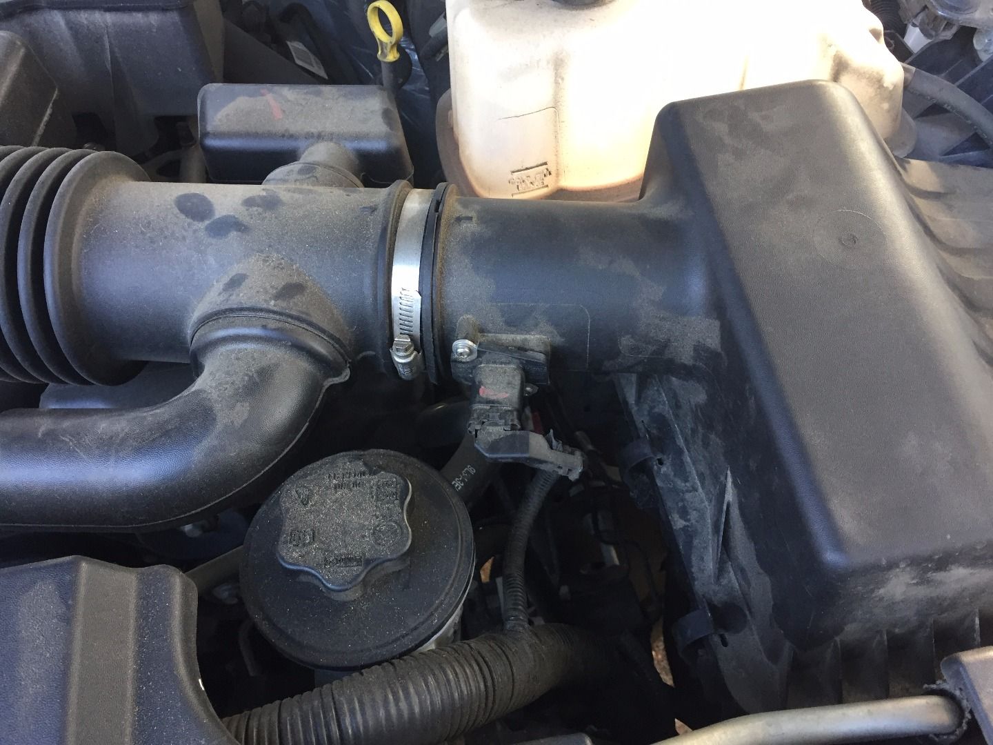 Gotts Air Intake Mod - Ford : 9 Steps - Instructables