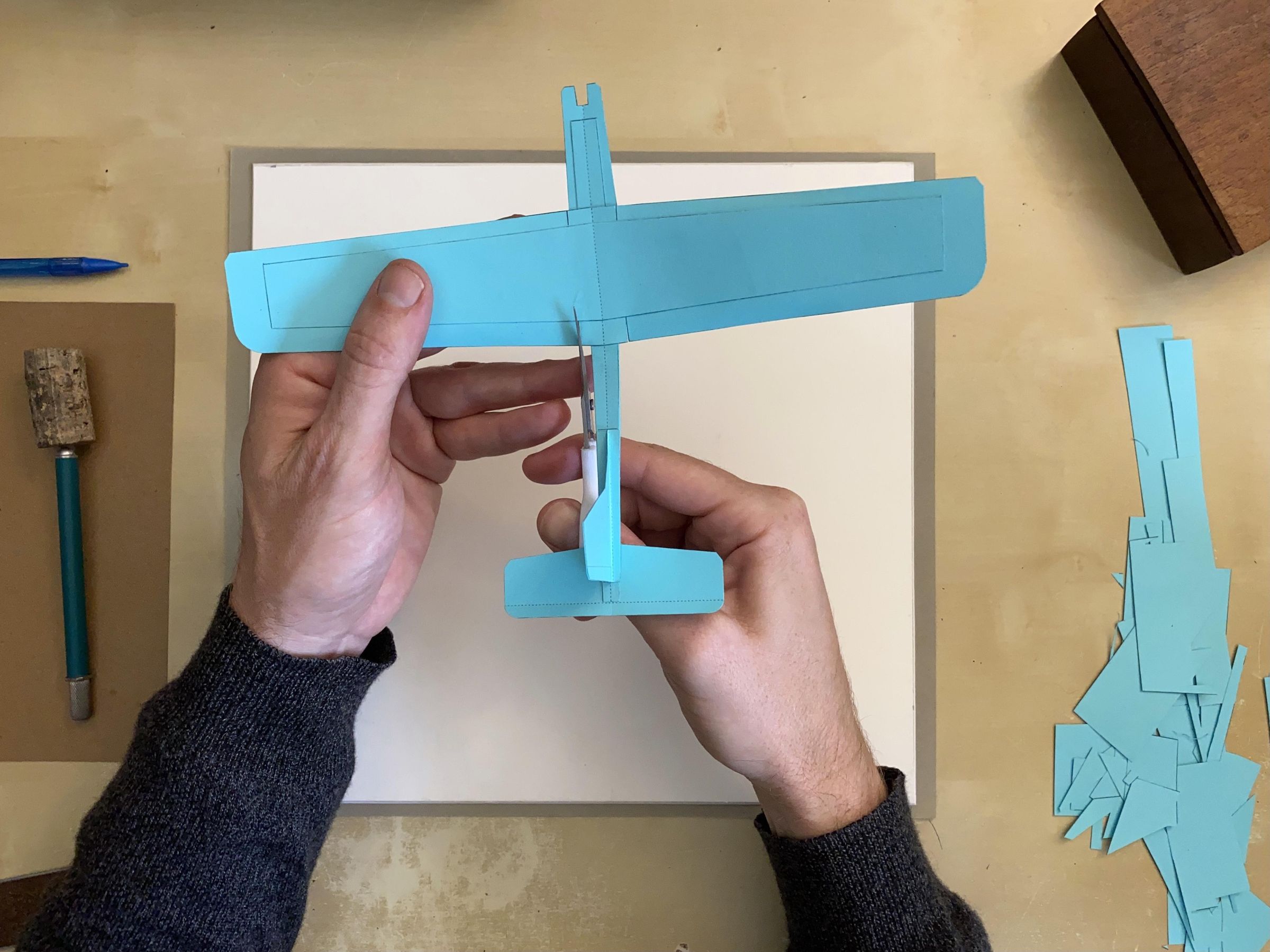 Tailless Delta & Stndrd. Config. Mechanical Pencil Gliders : 11 Steps ...