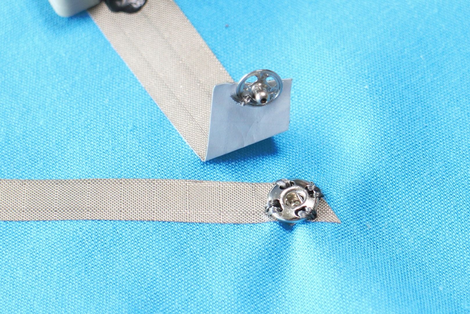 How to Work With Conductive Fabric : 19 Steps (with Pictures ...