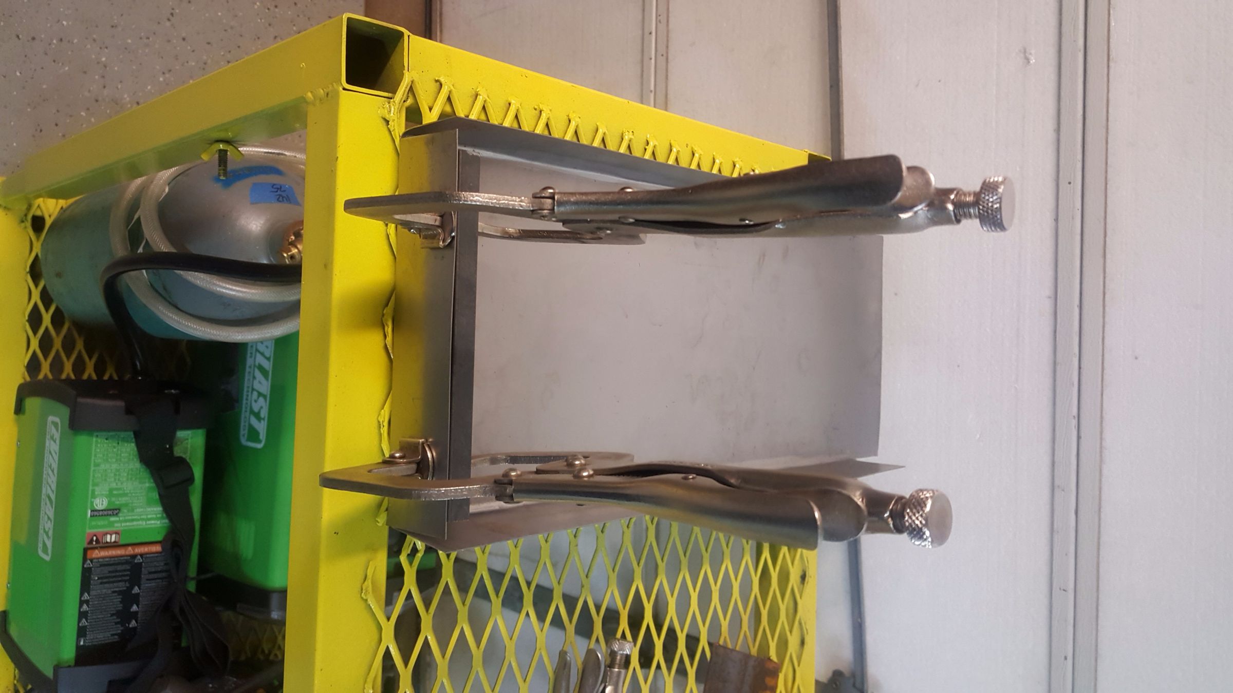 How to Make a Metal Drawer! : 10 Steps (with Pictures) - Instructables