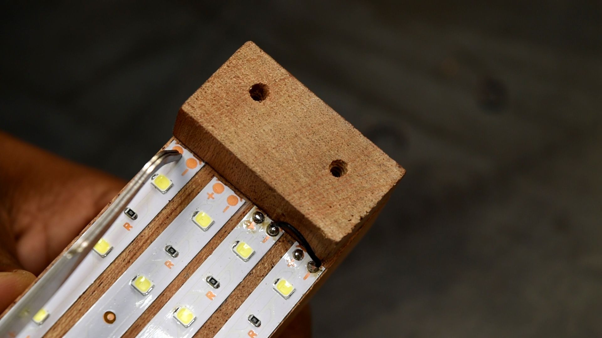 LED Concrete Desk Lamp : 8 Steps (with Pictures) - Instructables