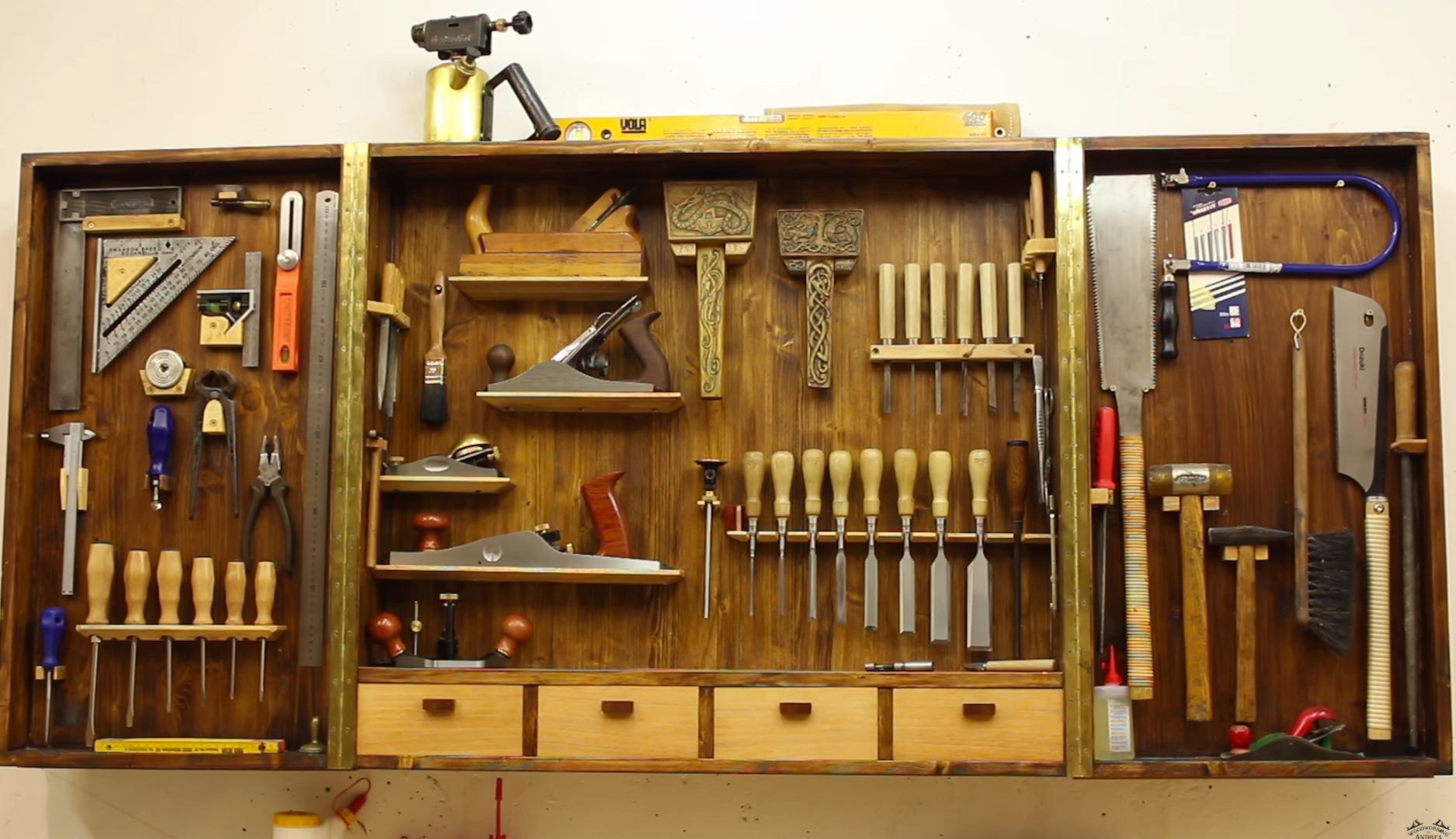 Hand Tool Cabinet : 4 Steps - Instructables