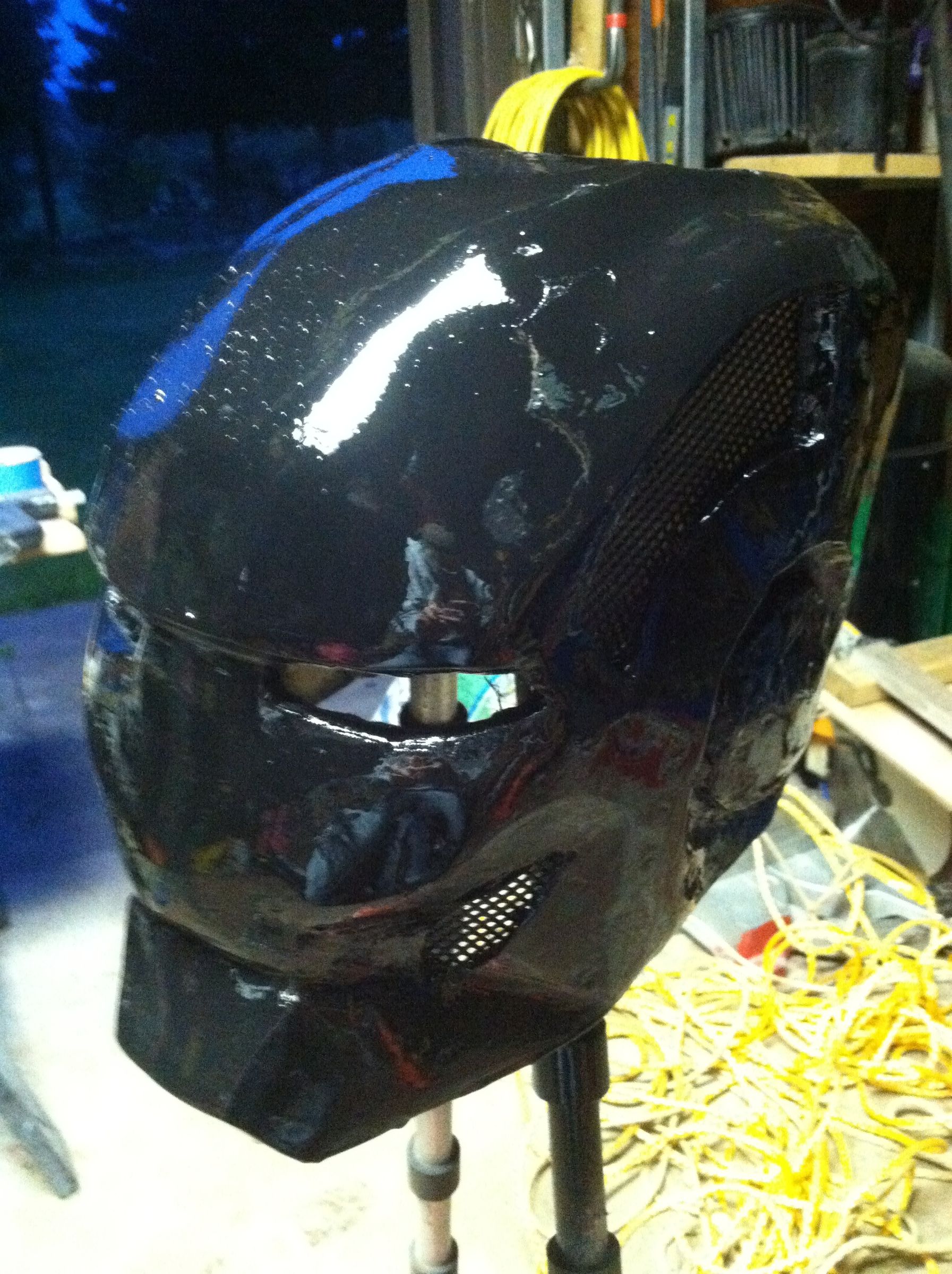 War Machine Helmet With LEDs : 7 Steps - Instructables