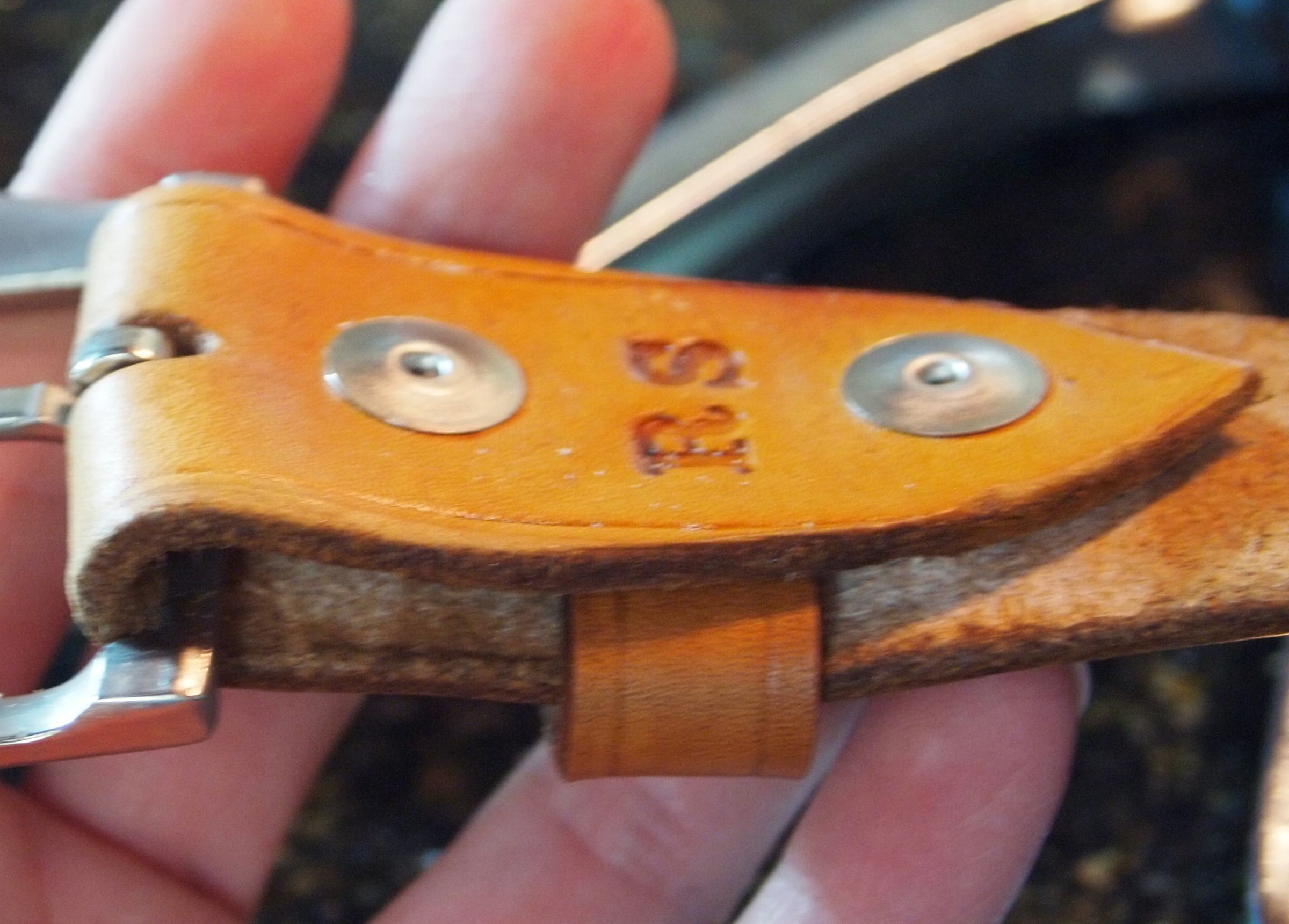 How to Make a Leather Belt - DIY : 8 Steps (with Pictures) - Instructables