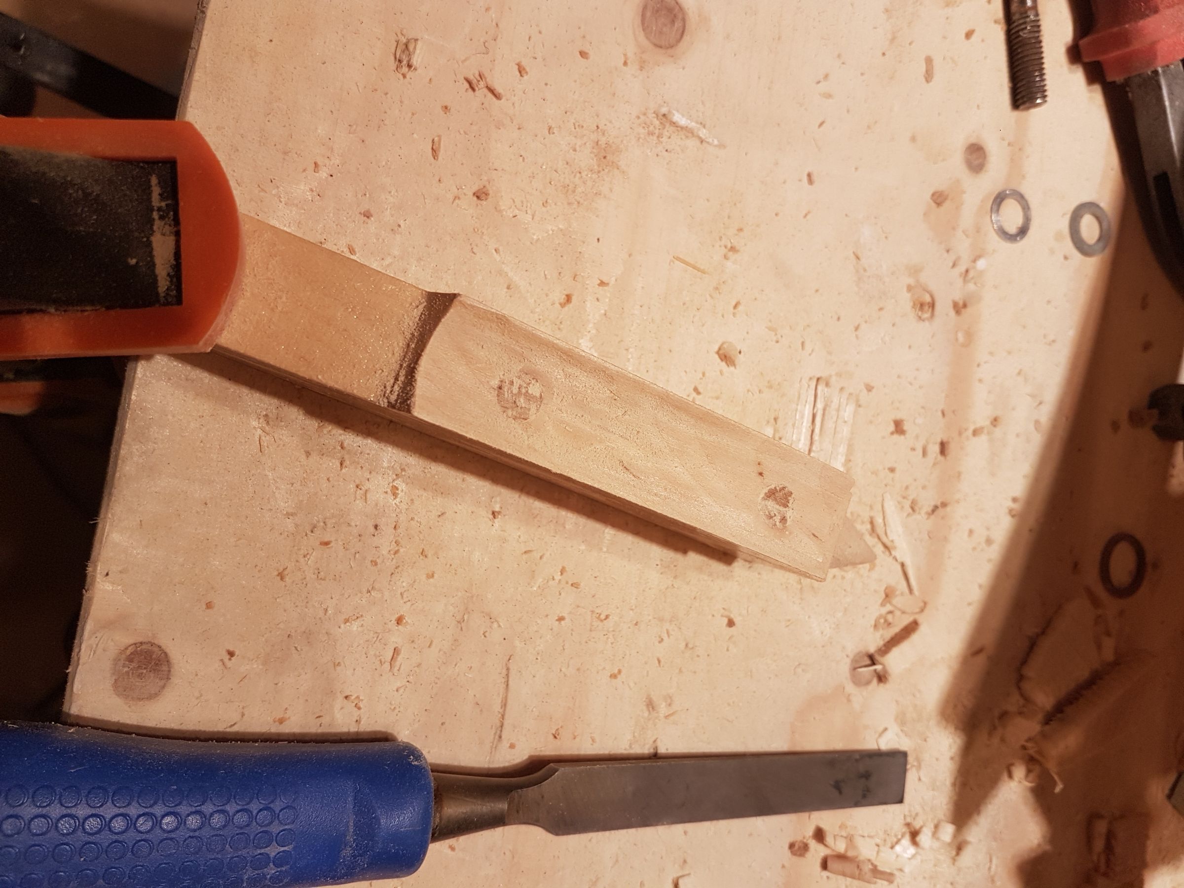 Fixing a Broken Table Leg : 5 Steps (with Pictures) - Instructables