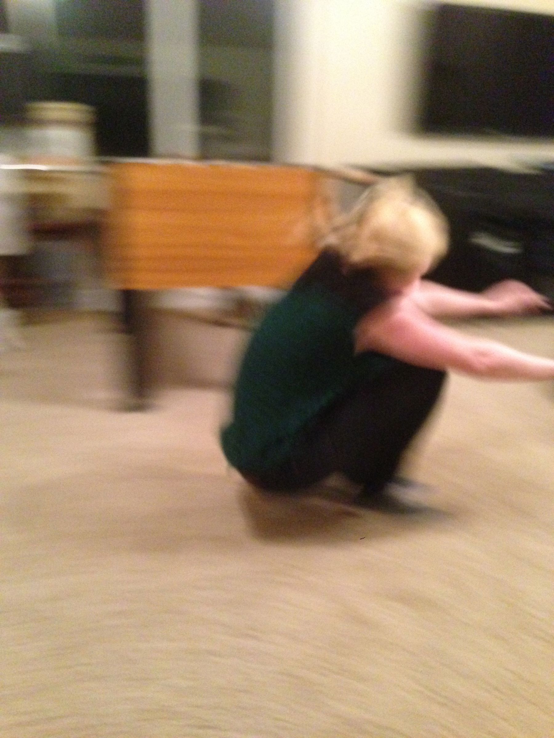 HOW TO DO a SOMERSAULT : 7 Steps - Instructables