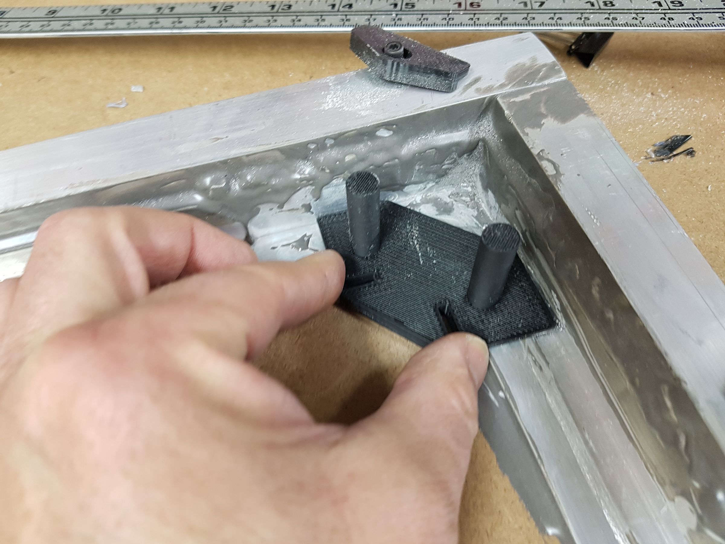 Giant Etch a Sketch : 14 Steps (with Pictures) - Instructables