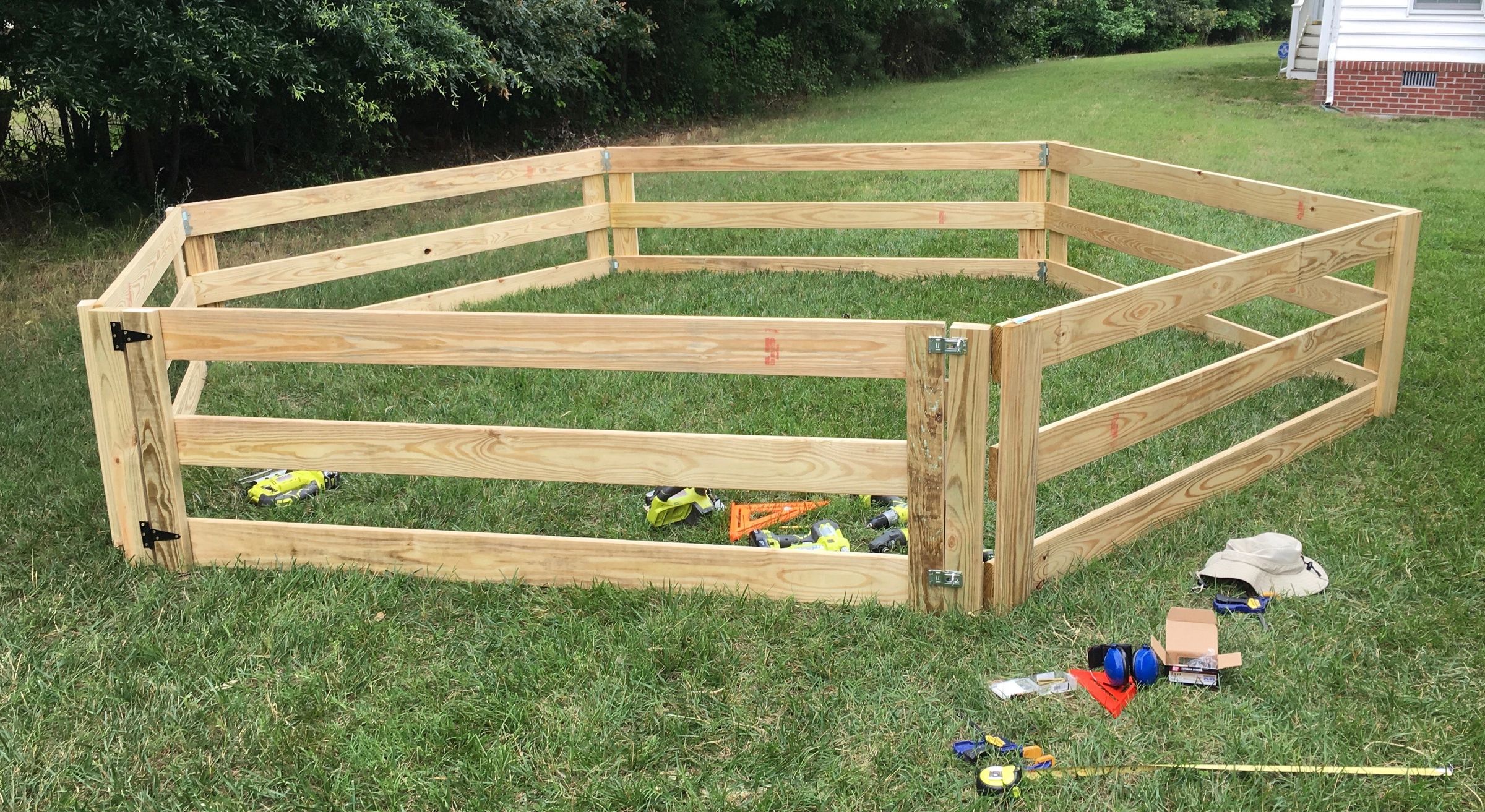 Gaga Pit : 4 Steps (with Pictures) - Instructables