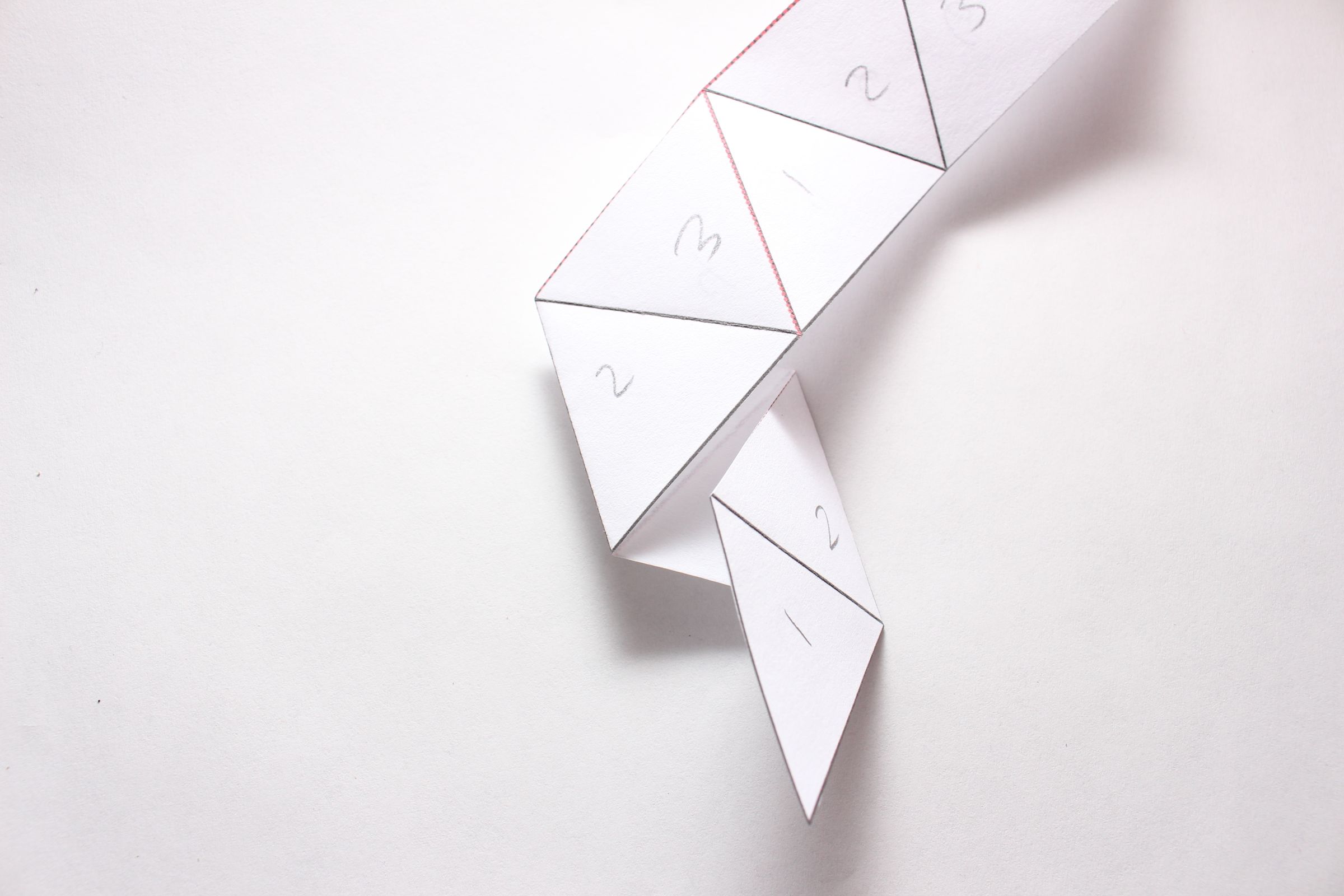 Trihexaflexagons and Hexahexaflexagons : 12 Steps - Instructables