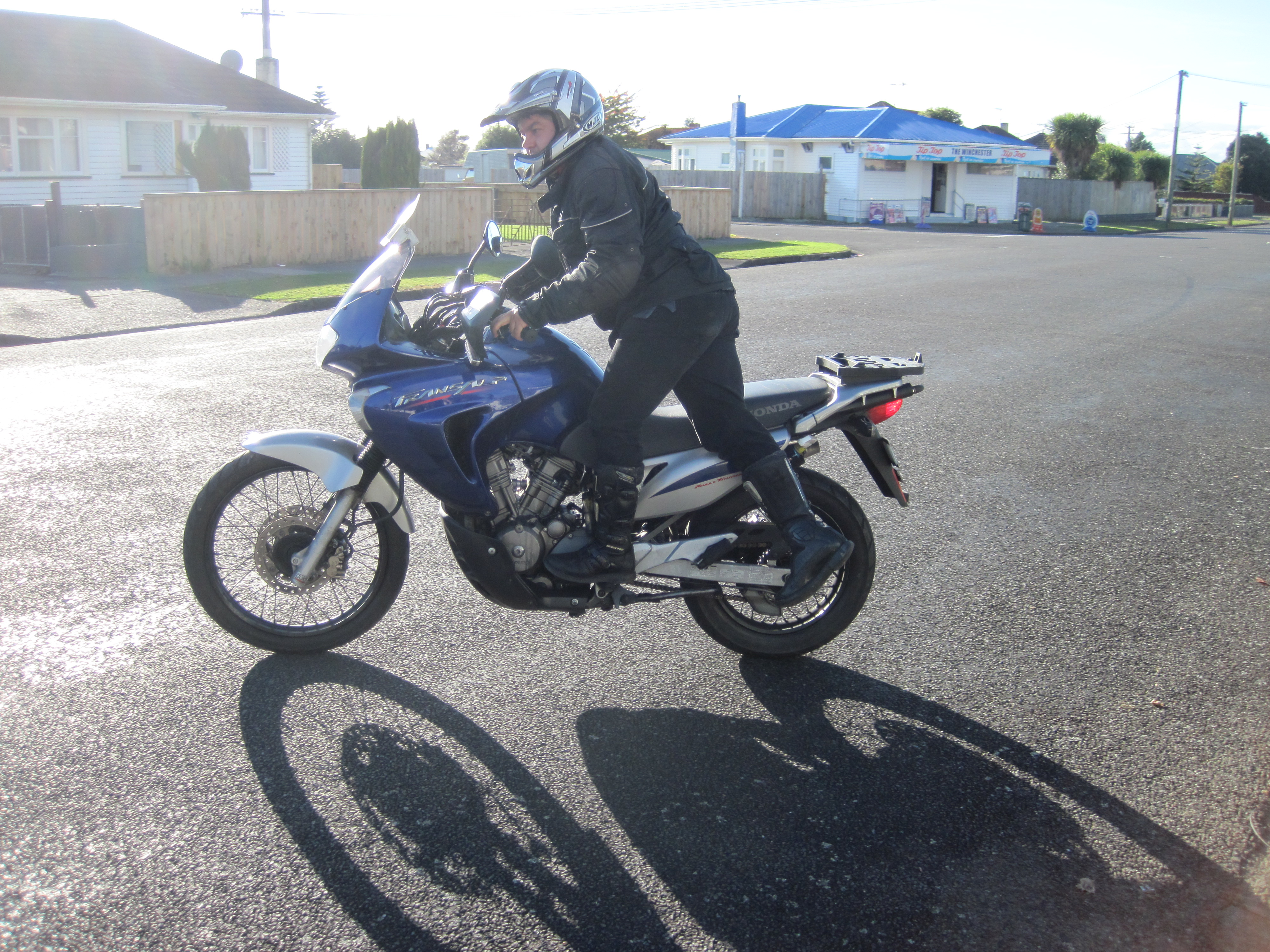 How to Ride a Tall Motorbike If You Are Short. : 6 Steps (with Pictures ...