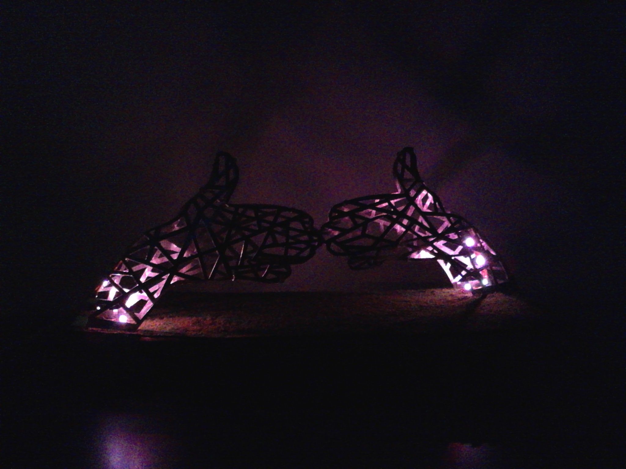 How to Chisel Aluminum Flashing Into Any Design or Sculpture : 10 Steps ...