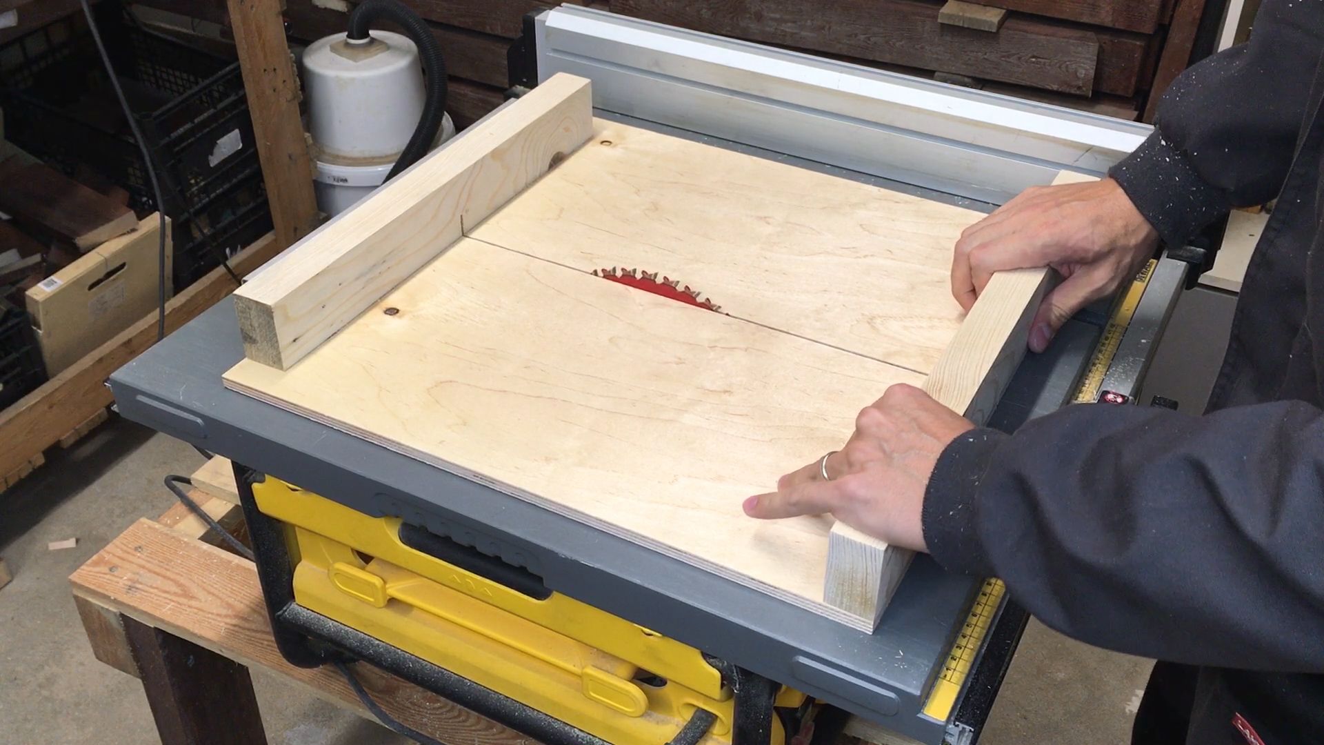 How to Make a CrossCut Sled for Table Saw : 9 Steps (with Pictures ...