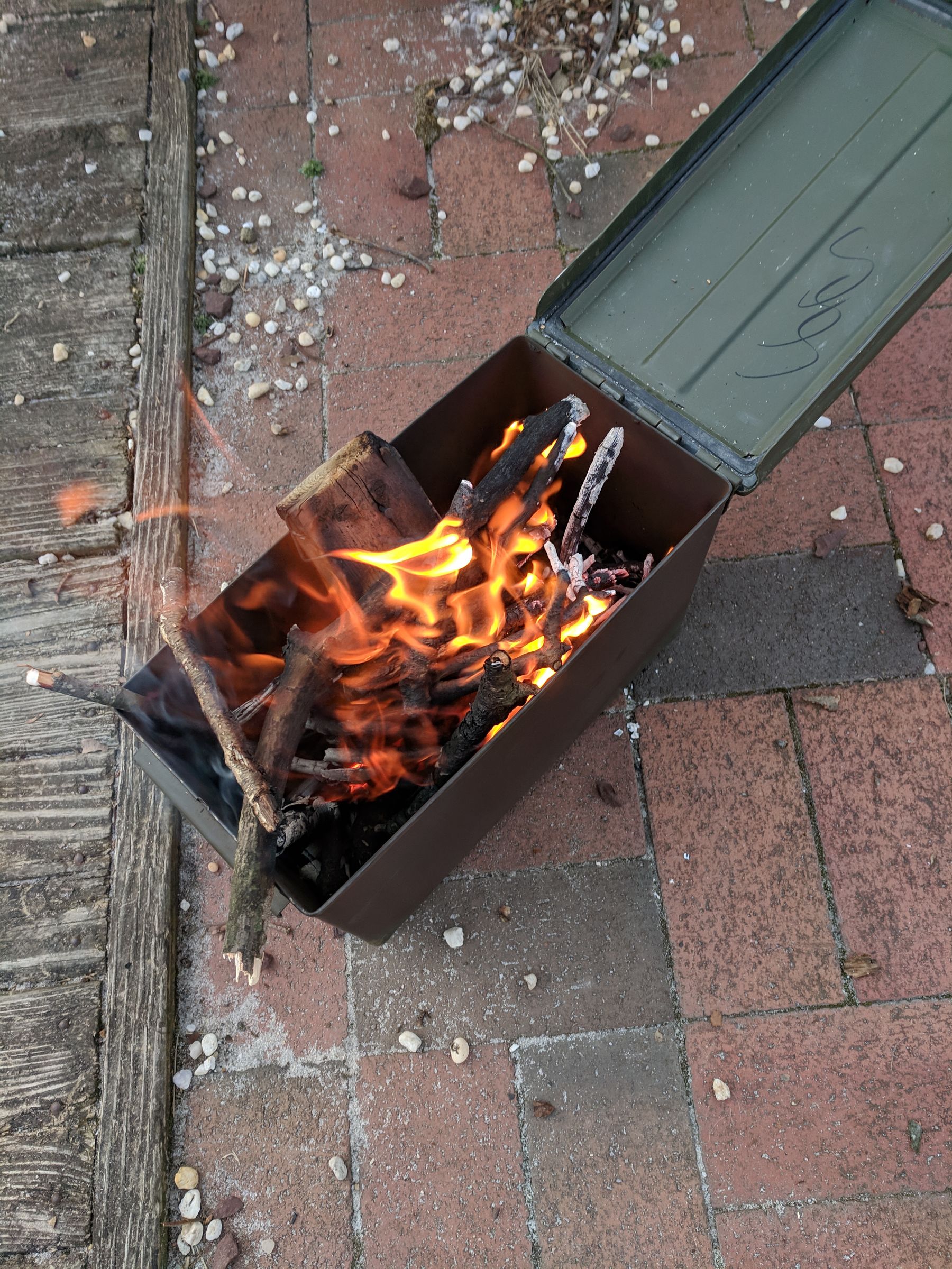 Ammo Box Grill : 4 Steps (with Pictures) - Instructables