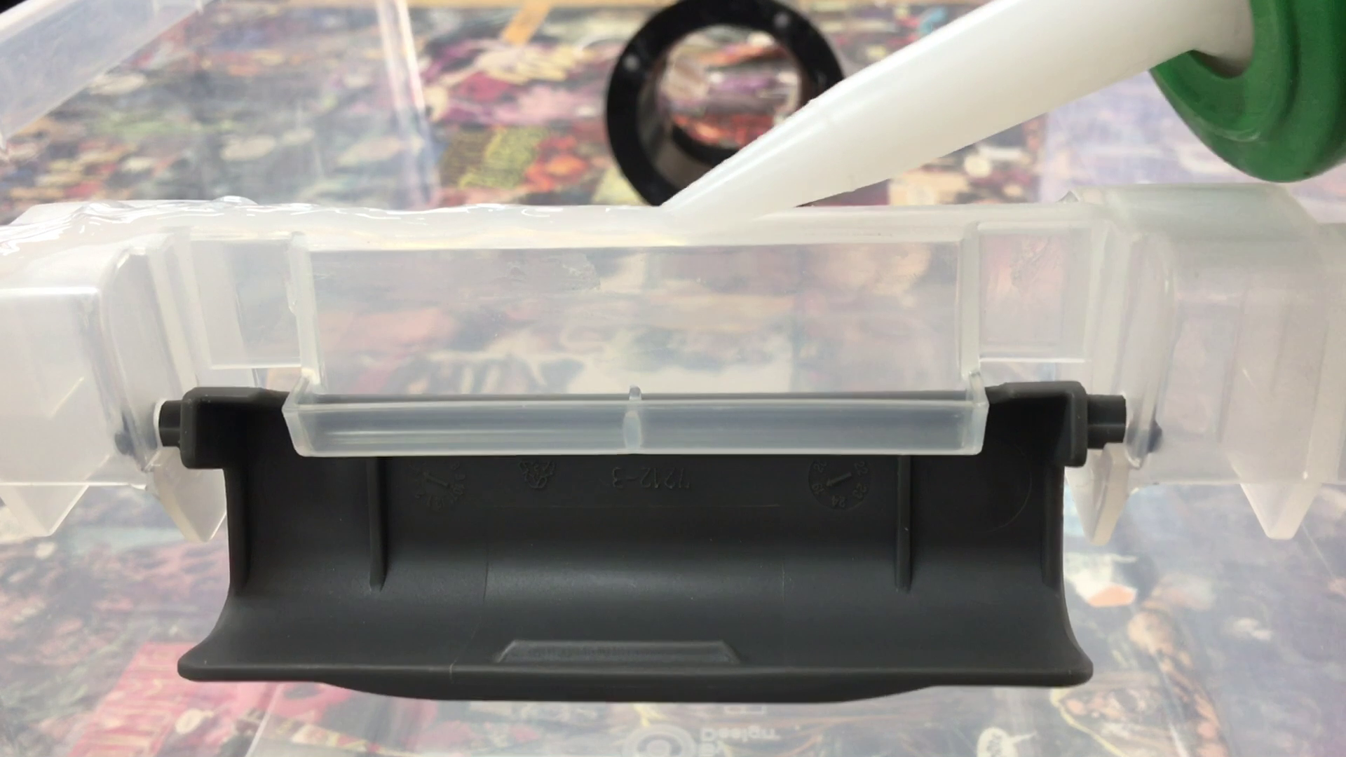 Dust Free Sanding Using a Storage Container : 15 Steps (with Pictures ...