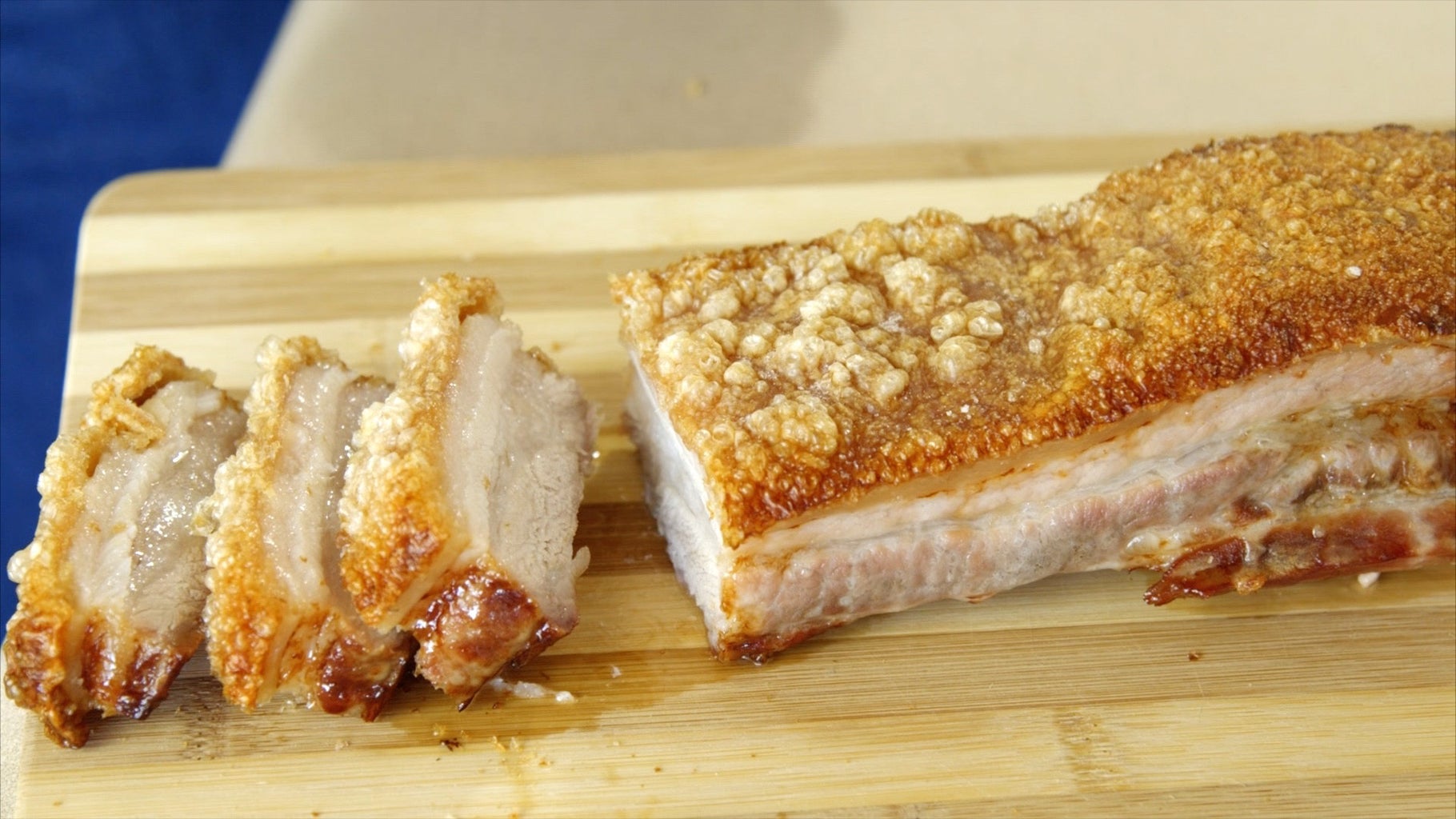 How To Cook Roasted Pork Belly With Crispy Crackling 7 Steps with how-to-cook-roasted-pork-belly-with-crispy-crackling-7-steps-with