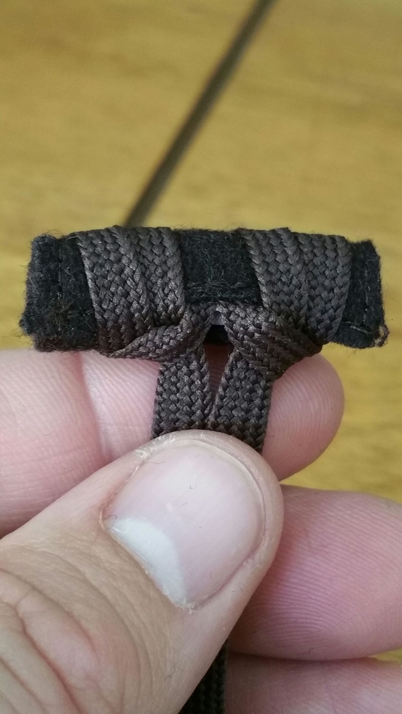 How to Tie a Scapular : 6 Steps - Instructables