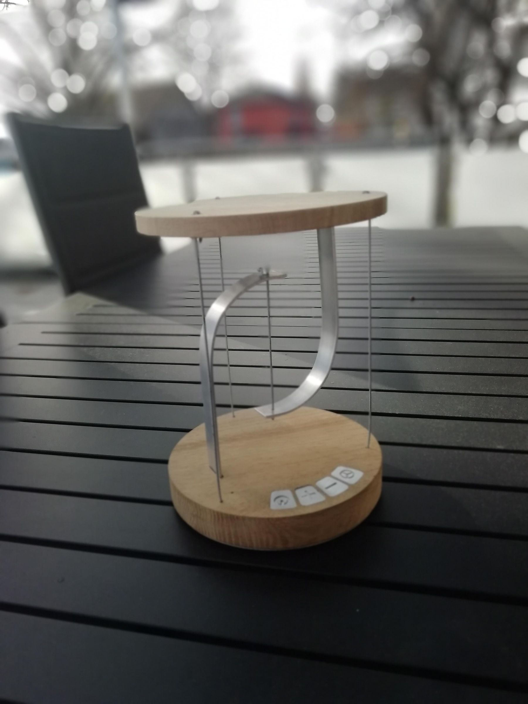 Modern Tensegrity Lamp : 14 Steps (with Pictures) - Instructables