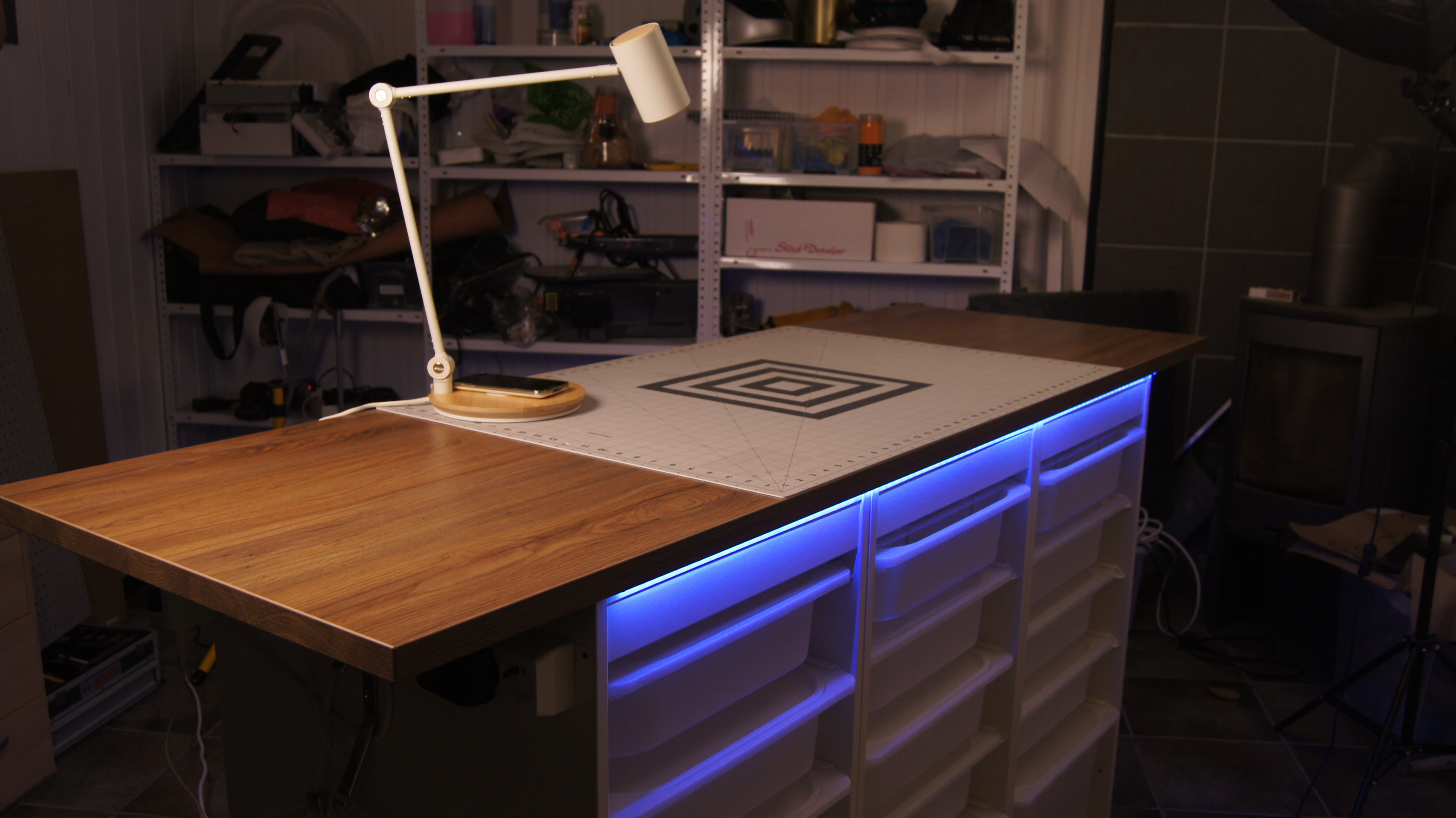 IKEA Hack: Practical Workbench : 11 Steps (with Pictures) - Instructables