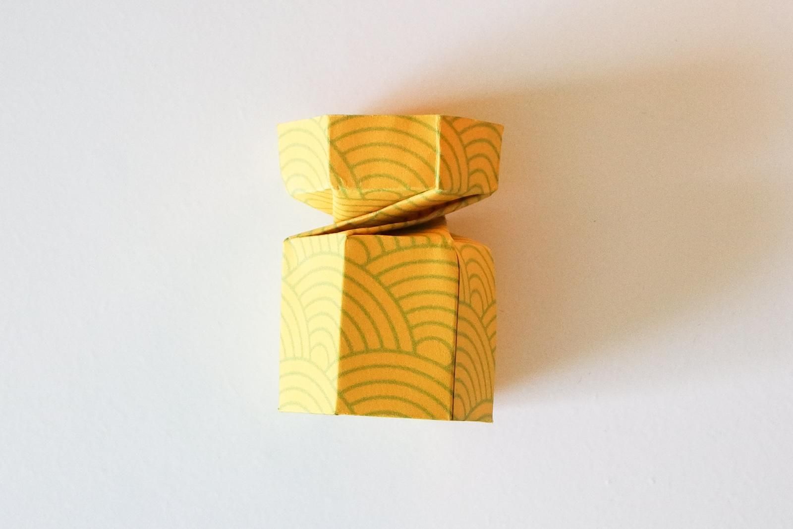 Twist Top Gift Box : 9 Steps (with Pictures) - Instructables