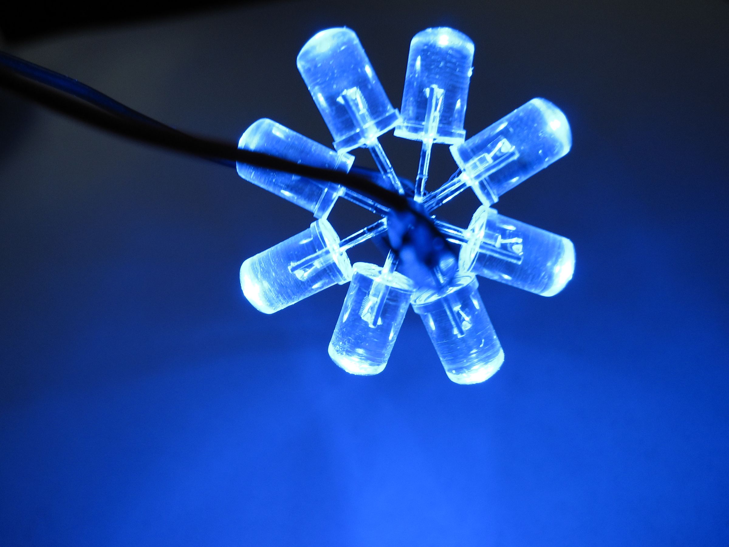 Stereo Speakers With Synched LED Lighting : 8 Steps - Instructables