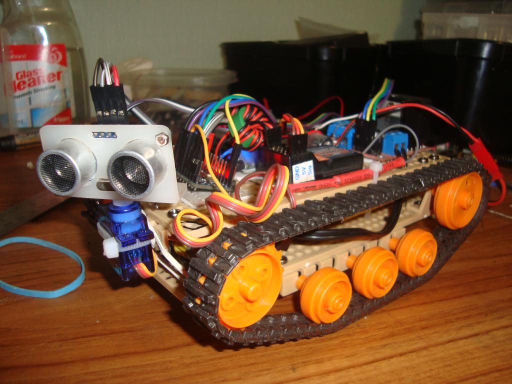 My Sixth Project: Smart Tank Chassis With Ultrasonic Sensor : 7 Steps ...