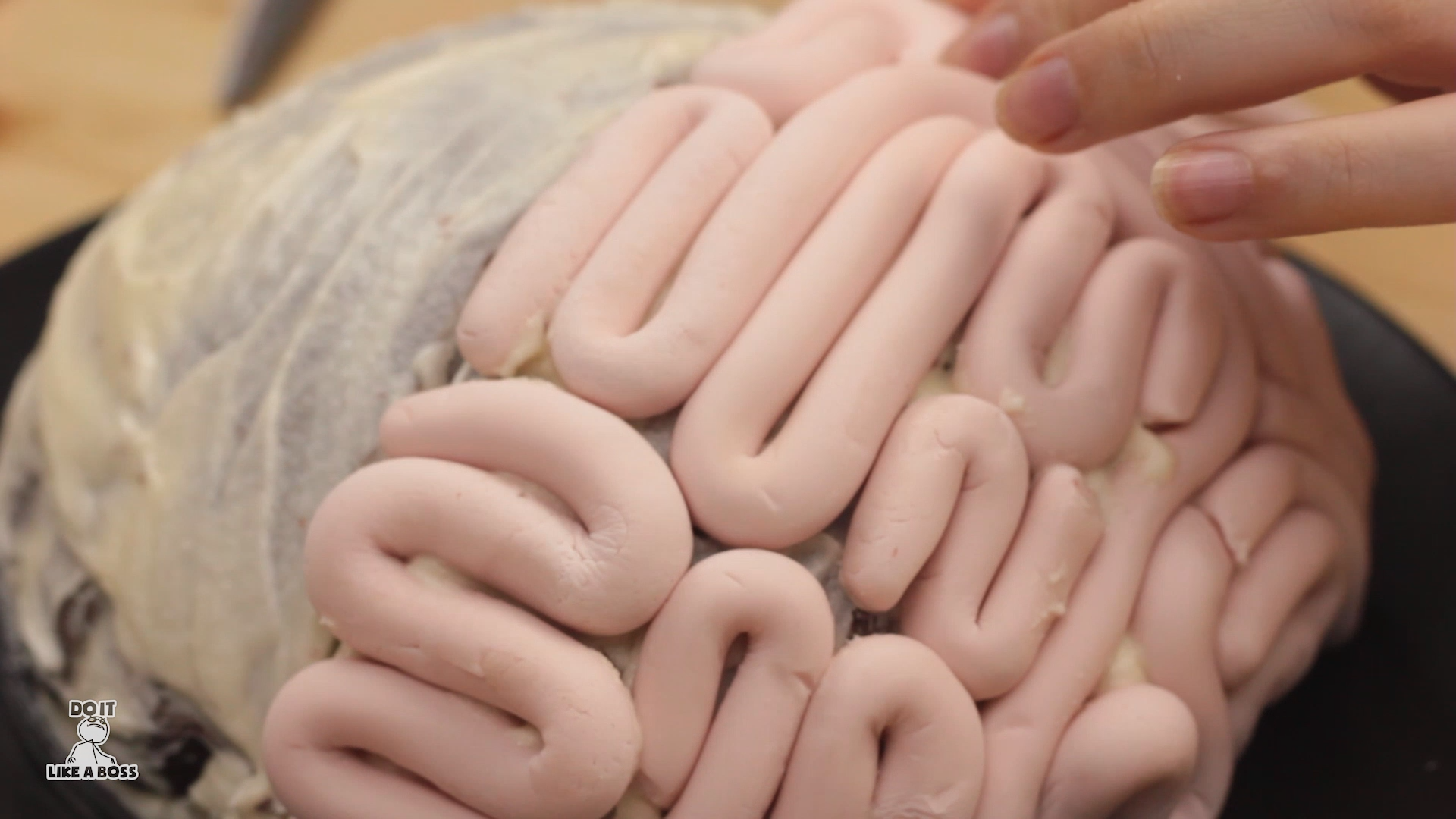 DIY Brain Cake : 8 Steps (with Pictures) - Instructables