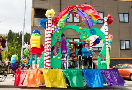 Building a Makerspace Parade Float : 6 Steps (with Pictures ...