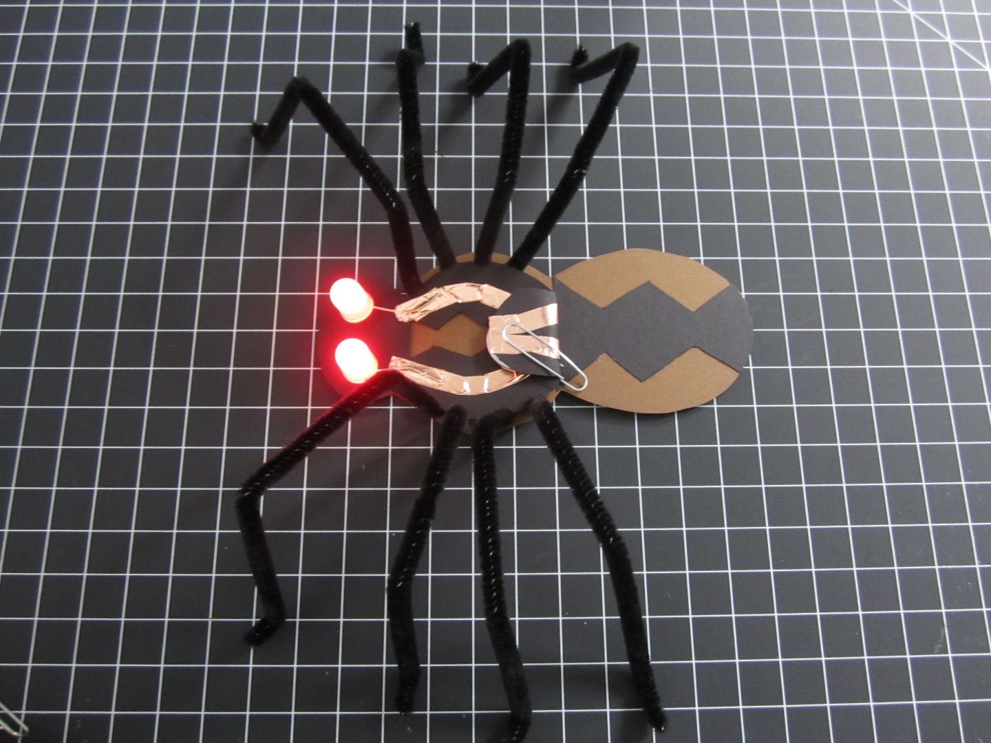 Halloween LED Paper Crafts : 12 Steps (with Pictures) - Instructables