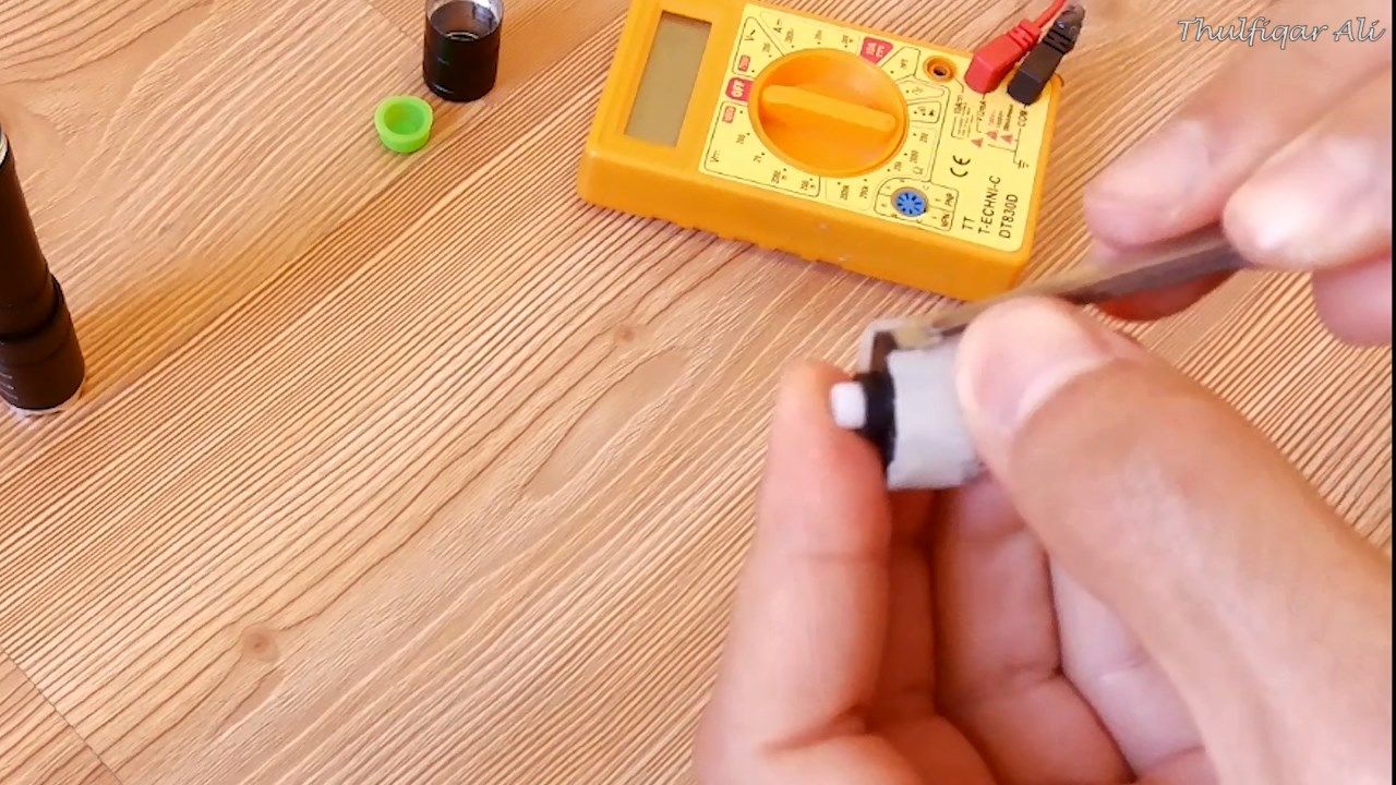 How to Repair Flashlight Switch (Fix Tailcap Switch) : 12 Steps ...