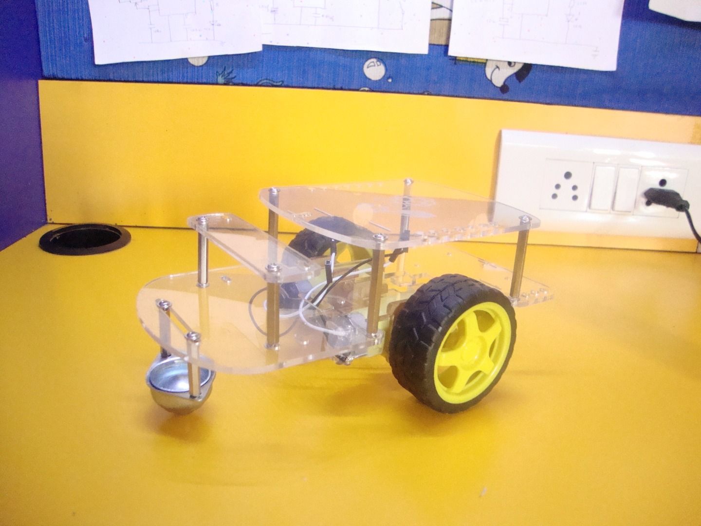 The Soccer Robot : 12 Steps (with Pictures) - Instructables