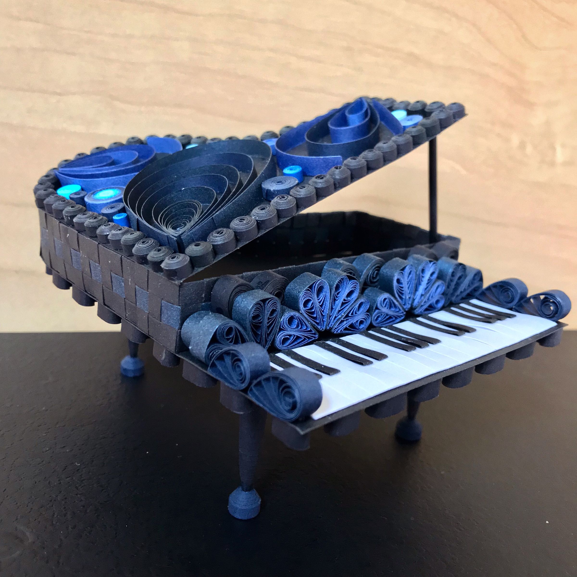 Paper Quilled Grand Piano : 15 Steps (with Pictures) - Instructables