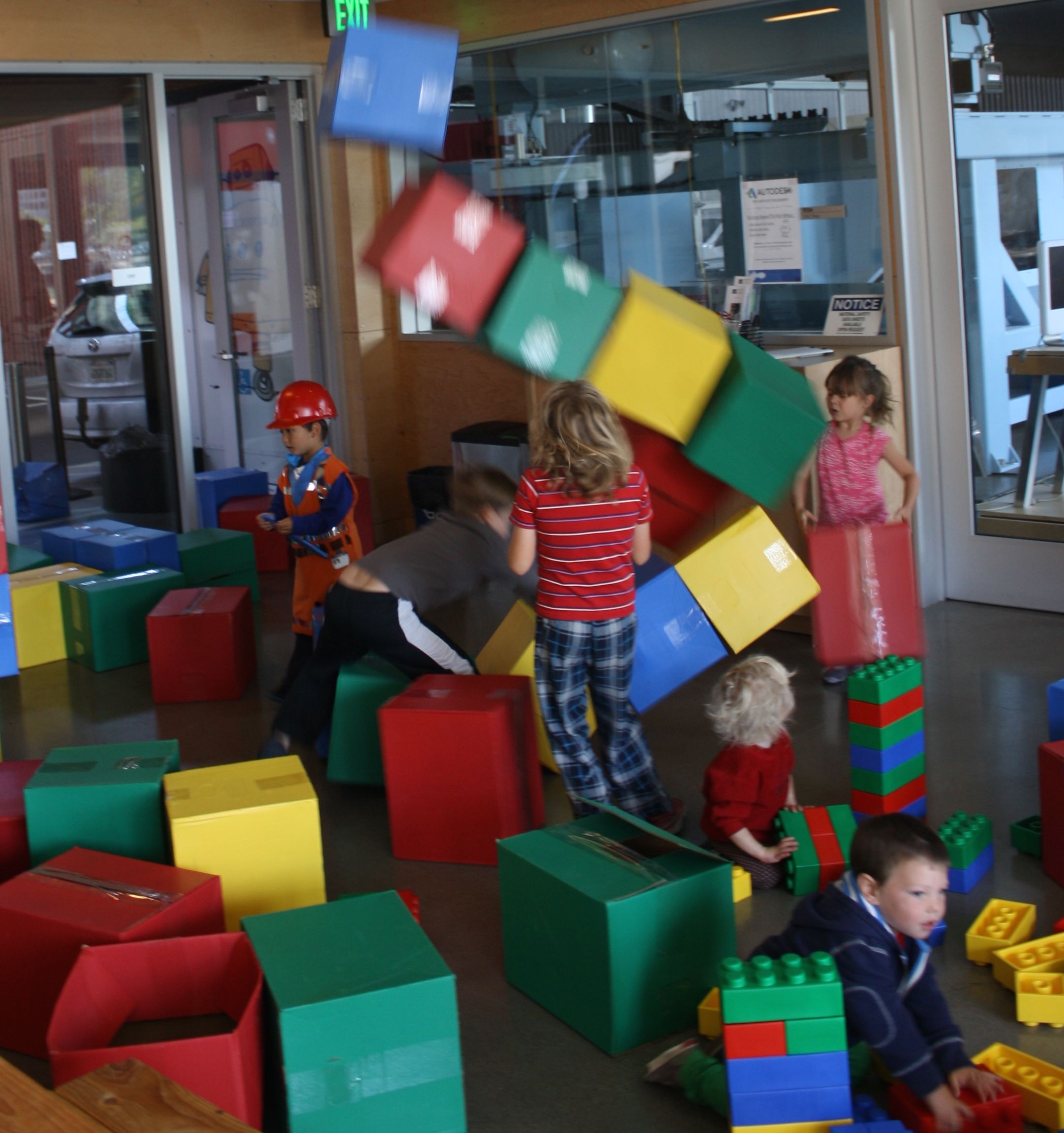 Giant Cardboard LEGO Blocks : 8 Steps (with Pictures) - Instructables