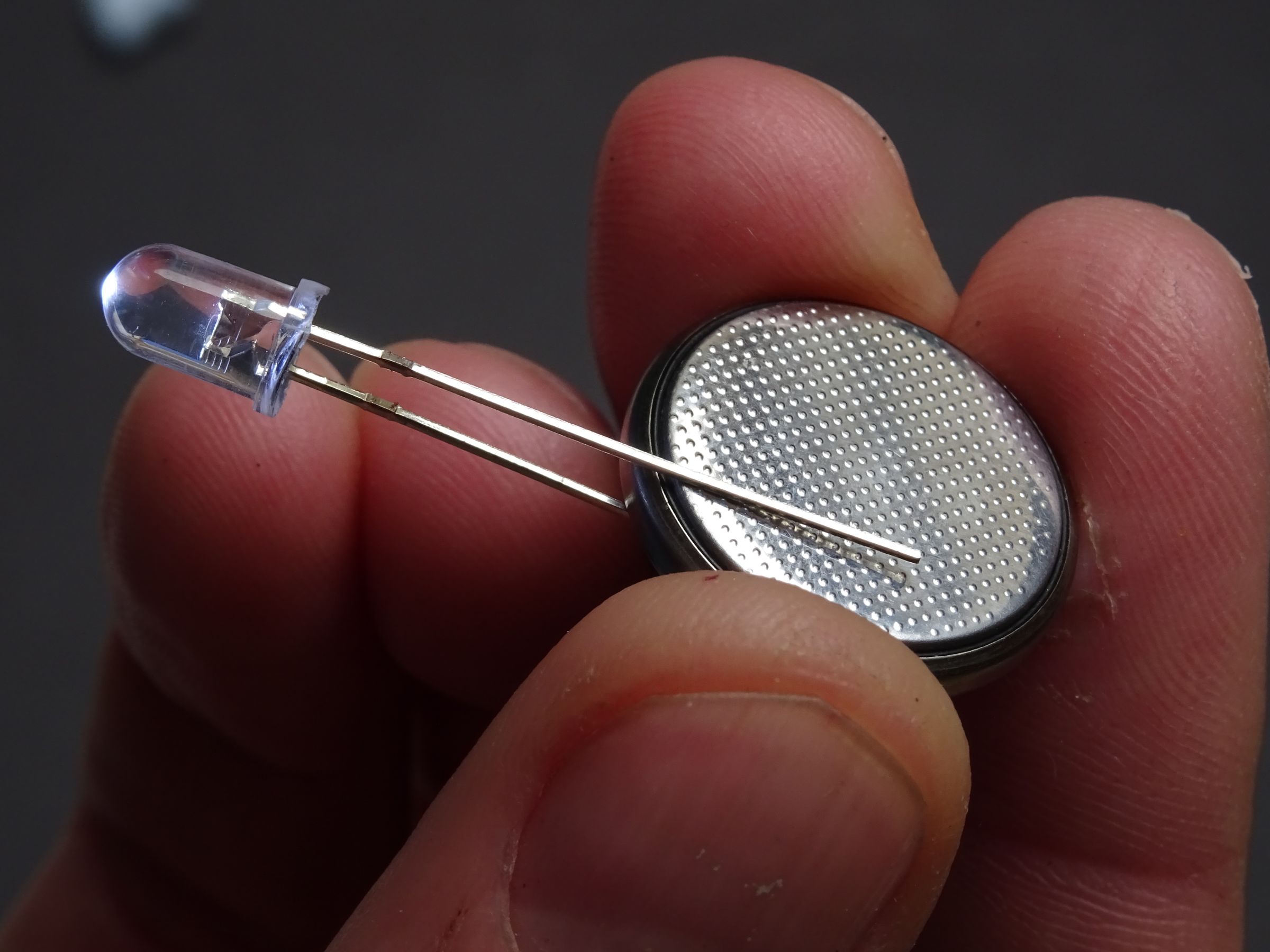 Simple LED Torch : 3 Steps (with Pictures) - Instructables