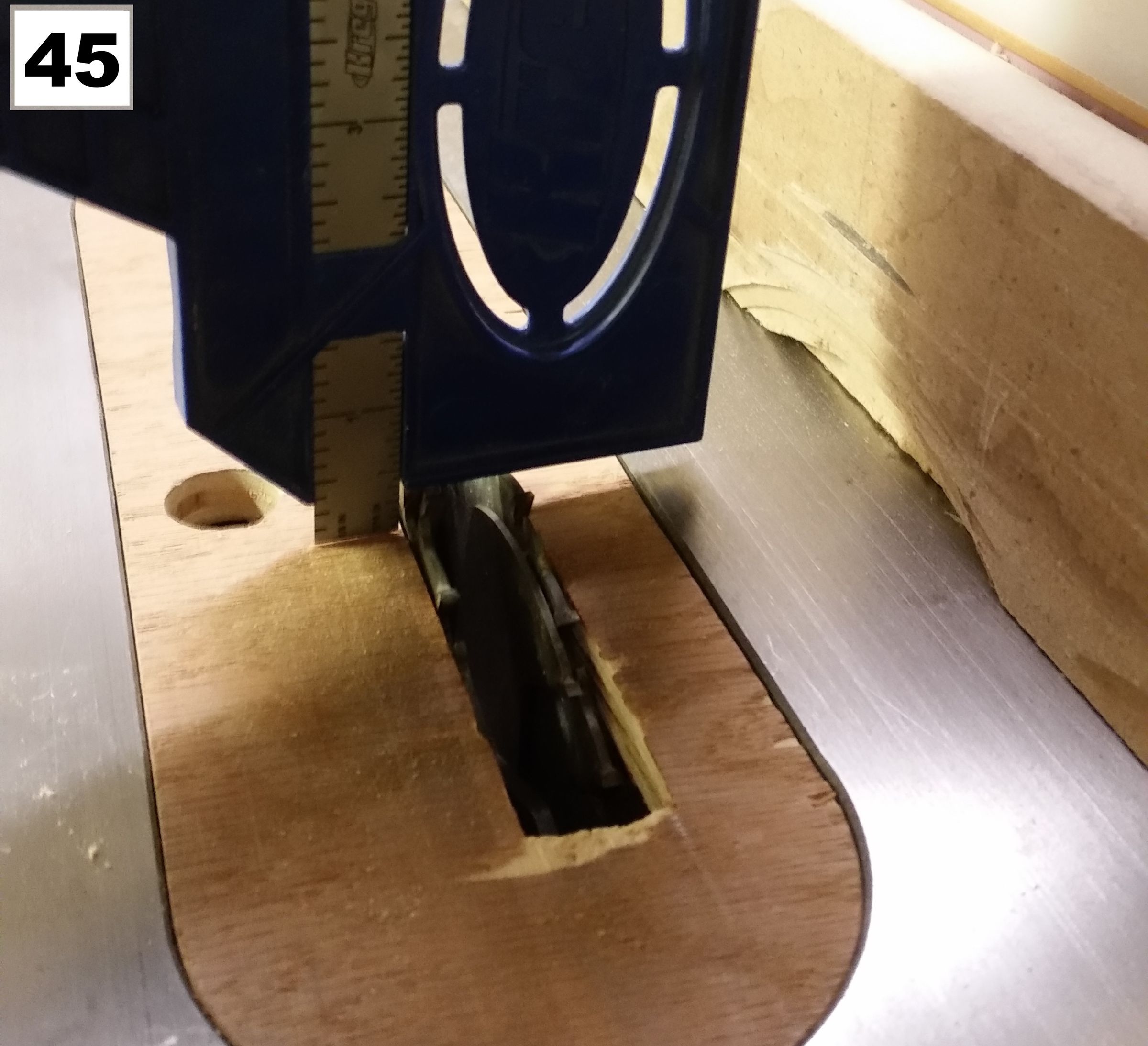 Folding Portable Workbench With Quick Release Vise : 11 Steps (with ...