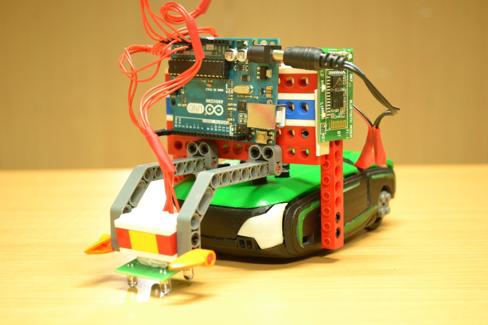 Program & Control Arduino + PHIRO Robot Simultaneously With Pocket Code ...