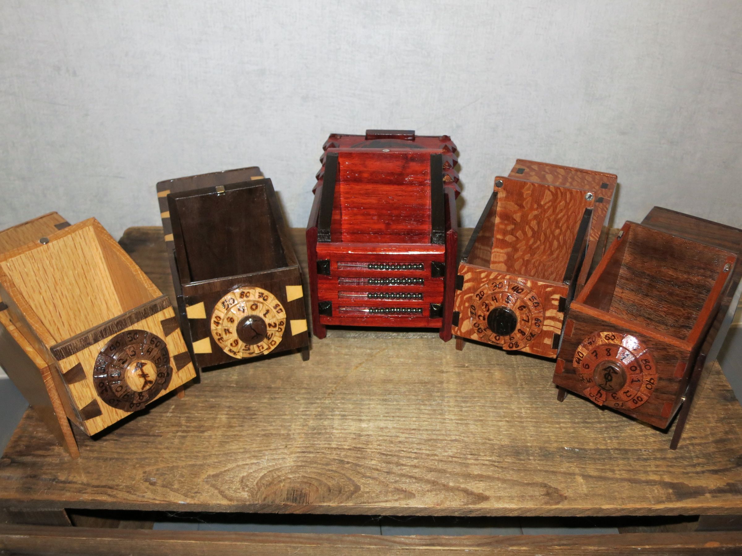 MTG Ultimate Deck Boxes : 8 Steps (with Pictures) - Instructables