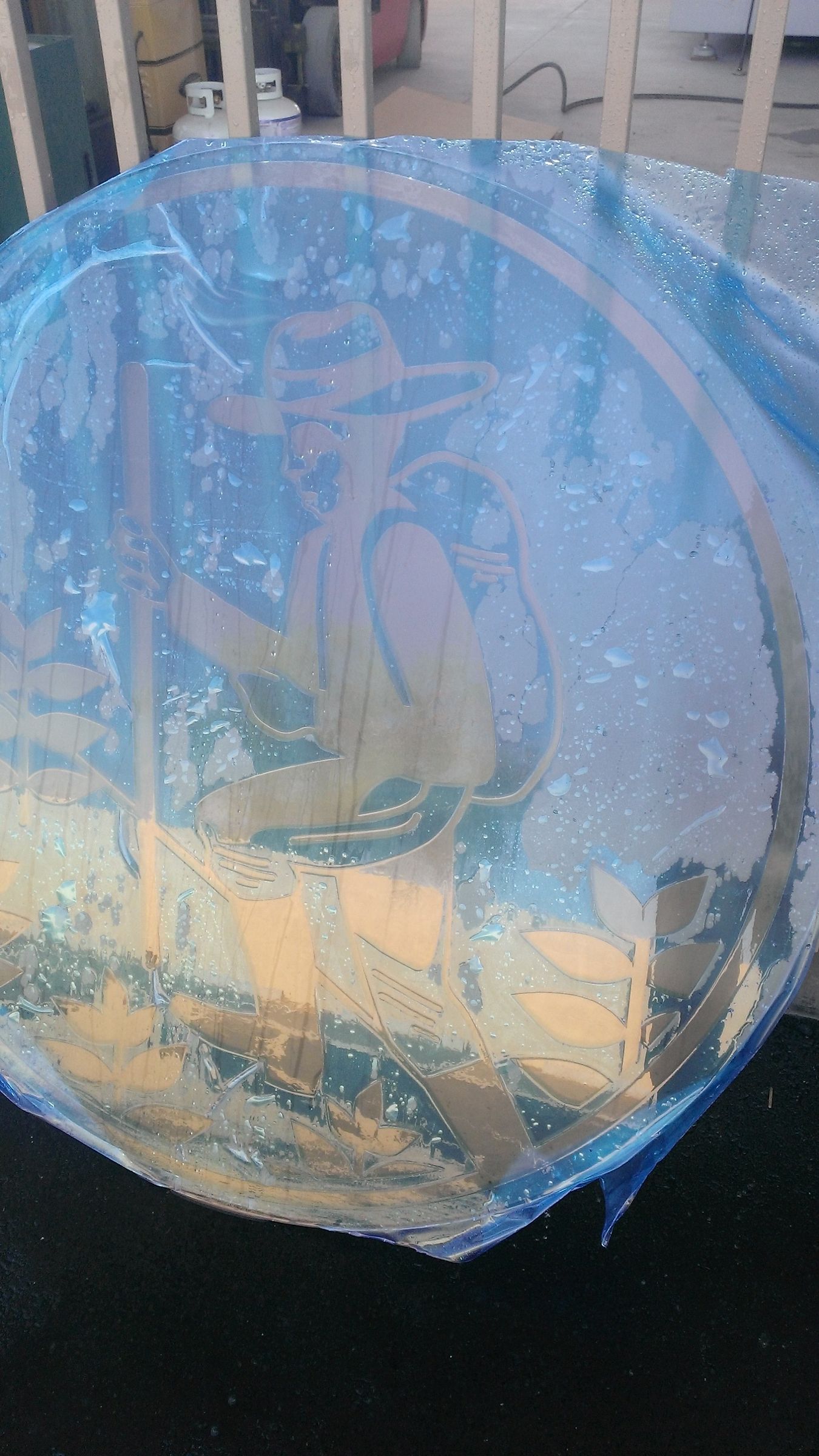 Large Scale Glass Etching : 7 Steps - Instructables