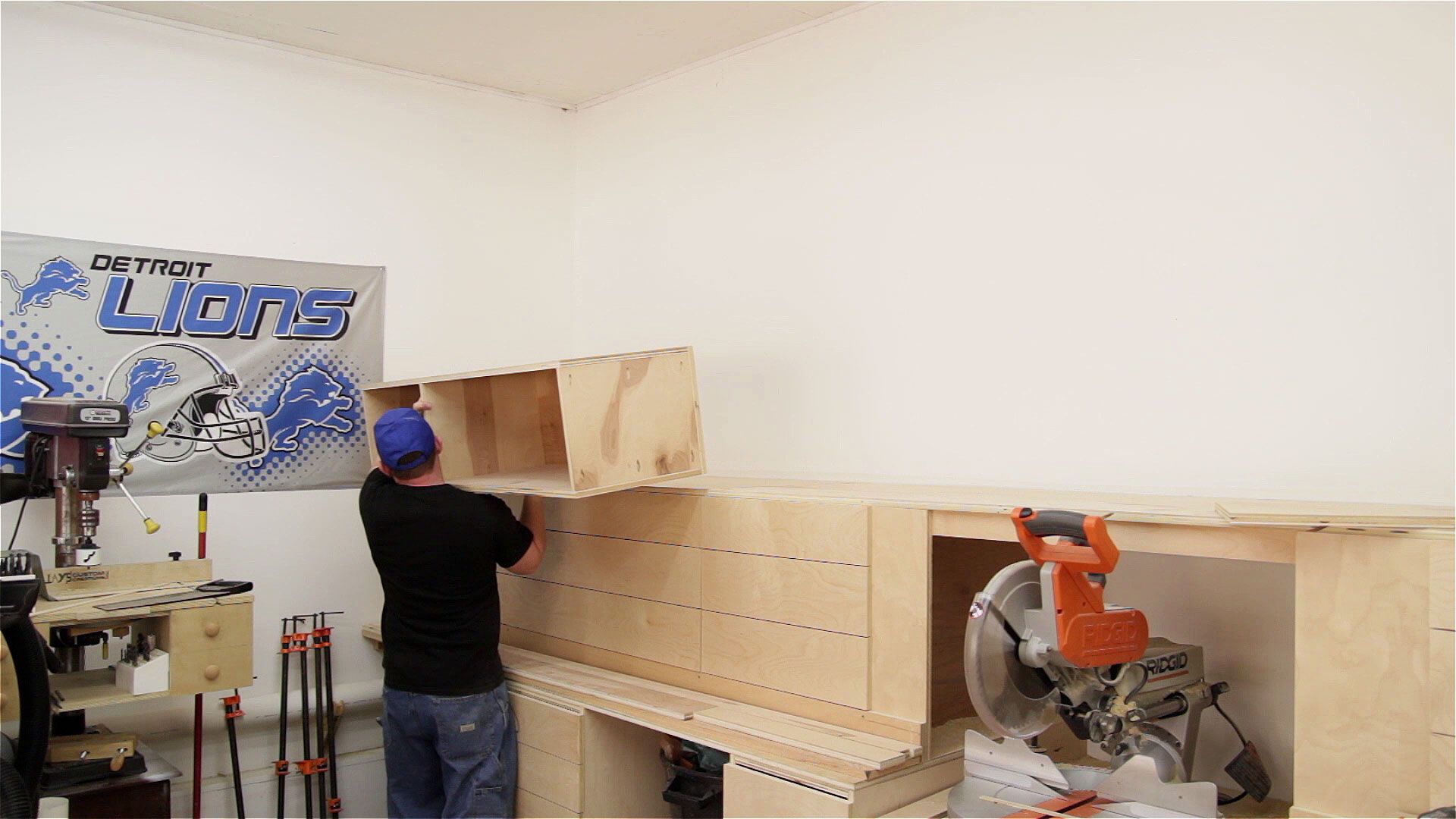 The Ultimate Miter Saw Station : 26 Steps (with Pictures) - Instructables